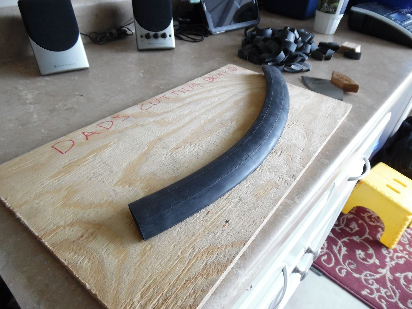 Inner Tube Rubber Band Balls : 7 Steps (with Pictures) - Instructables