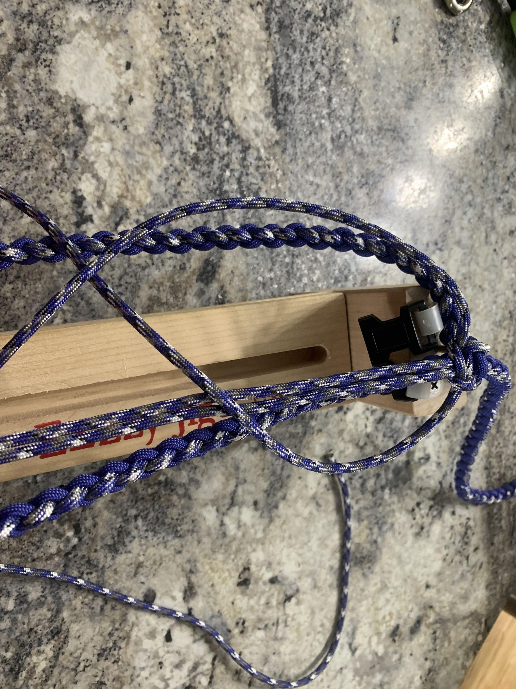 Paracord Sheep/Goat Halter : 7 Steps - Instructables