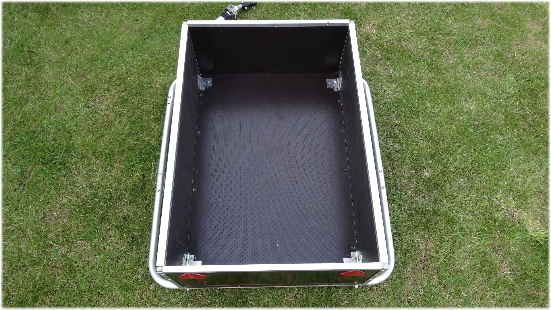 Foldable Bike Trailer : 6 Steps (with Pictures) - Instructables