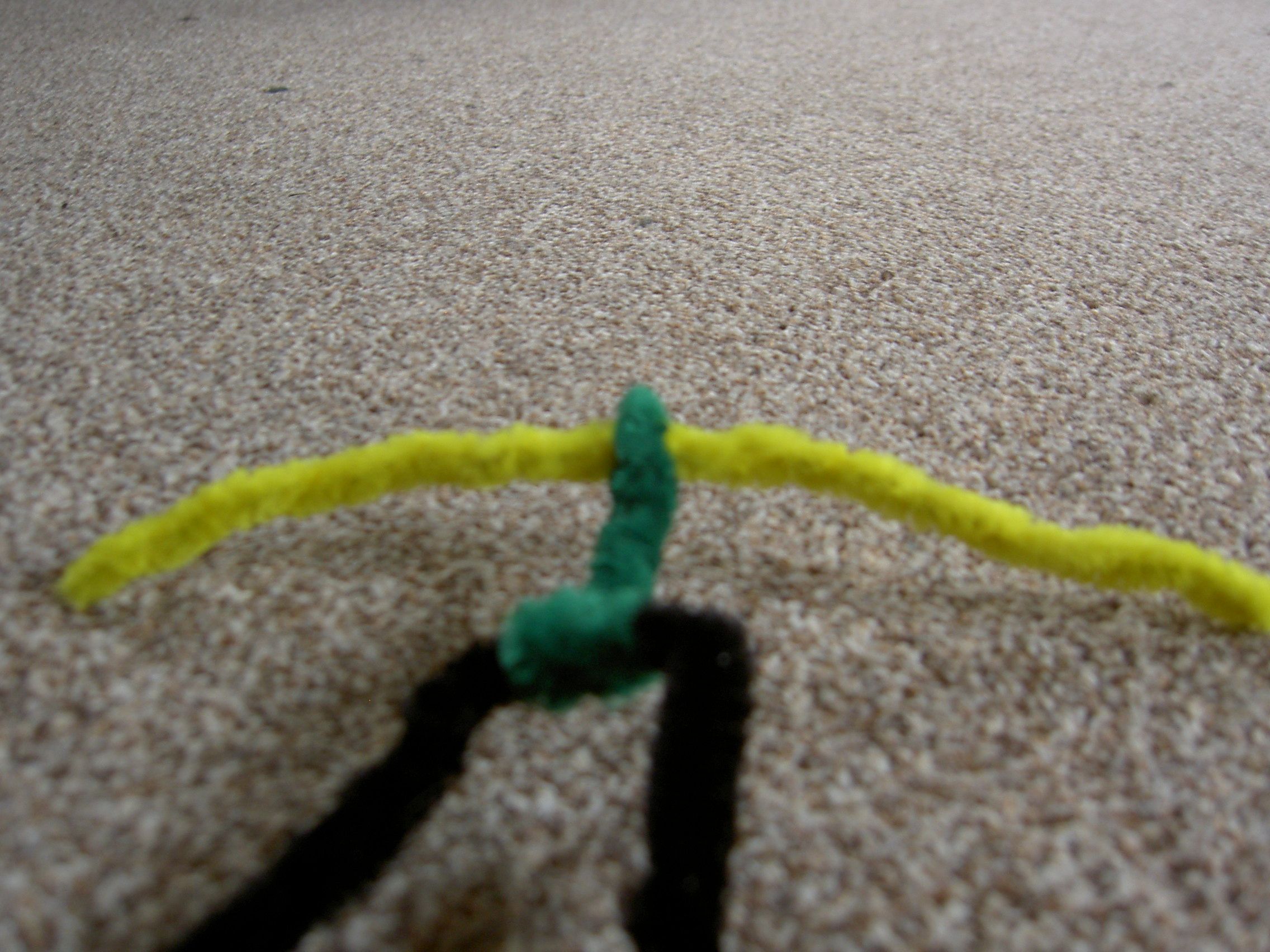 How to Make Pipe-Cleaner Men : 6 Steps - Instructables