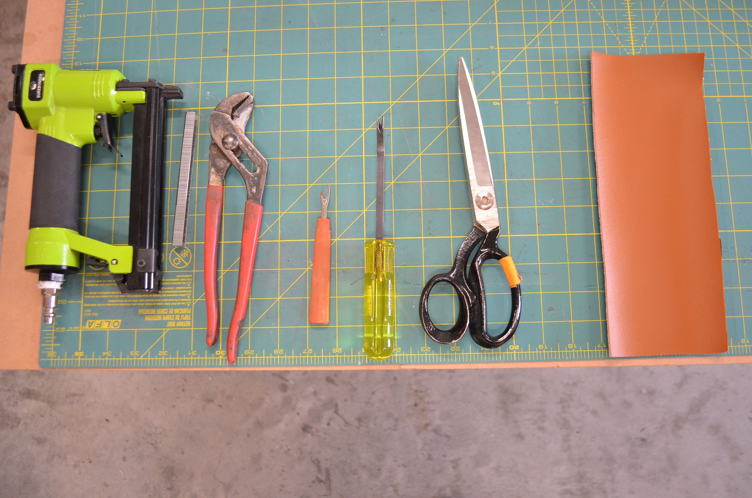 Reupholster Fitness Machine Cushion : 5 Steps - Instructables