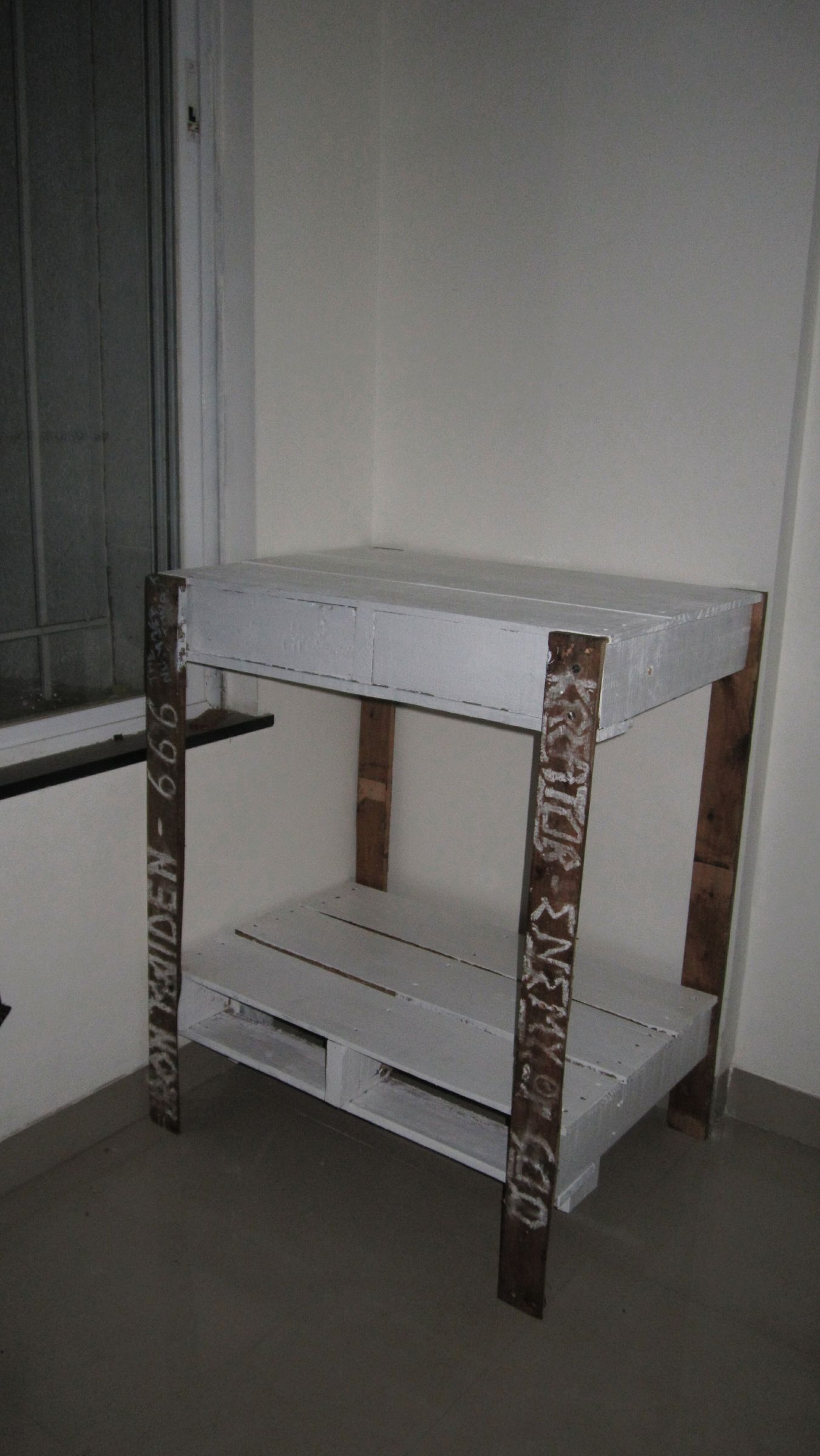 DIY Pallet Rack : 3 Steps - Instructables