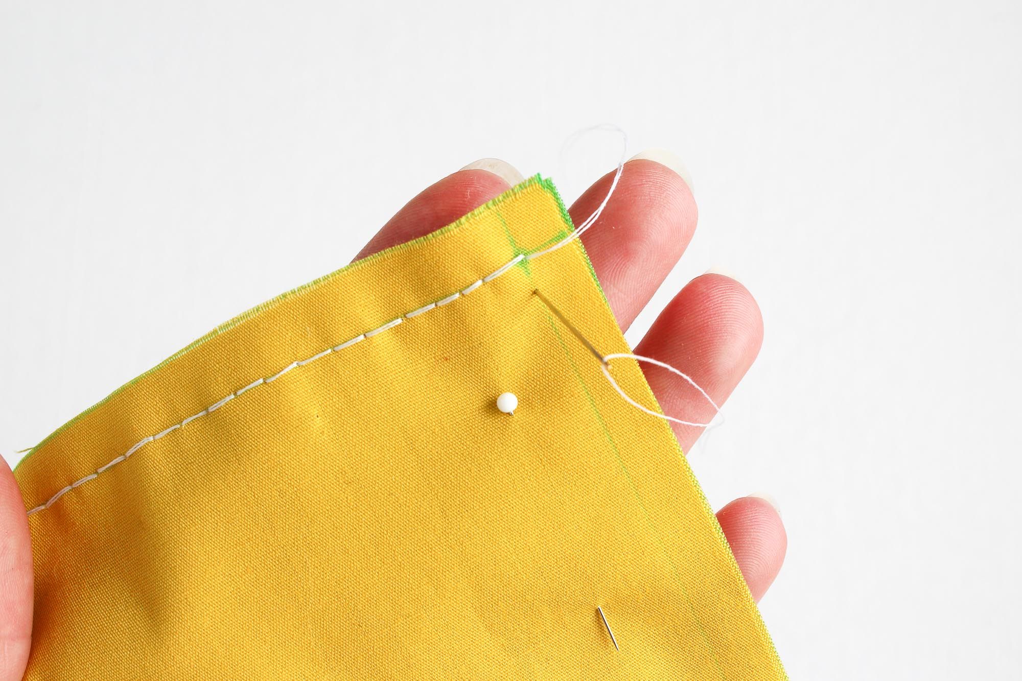 Sewing the Backstitch : 4 Steps - Instructables