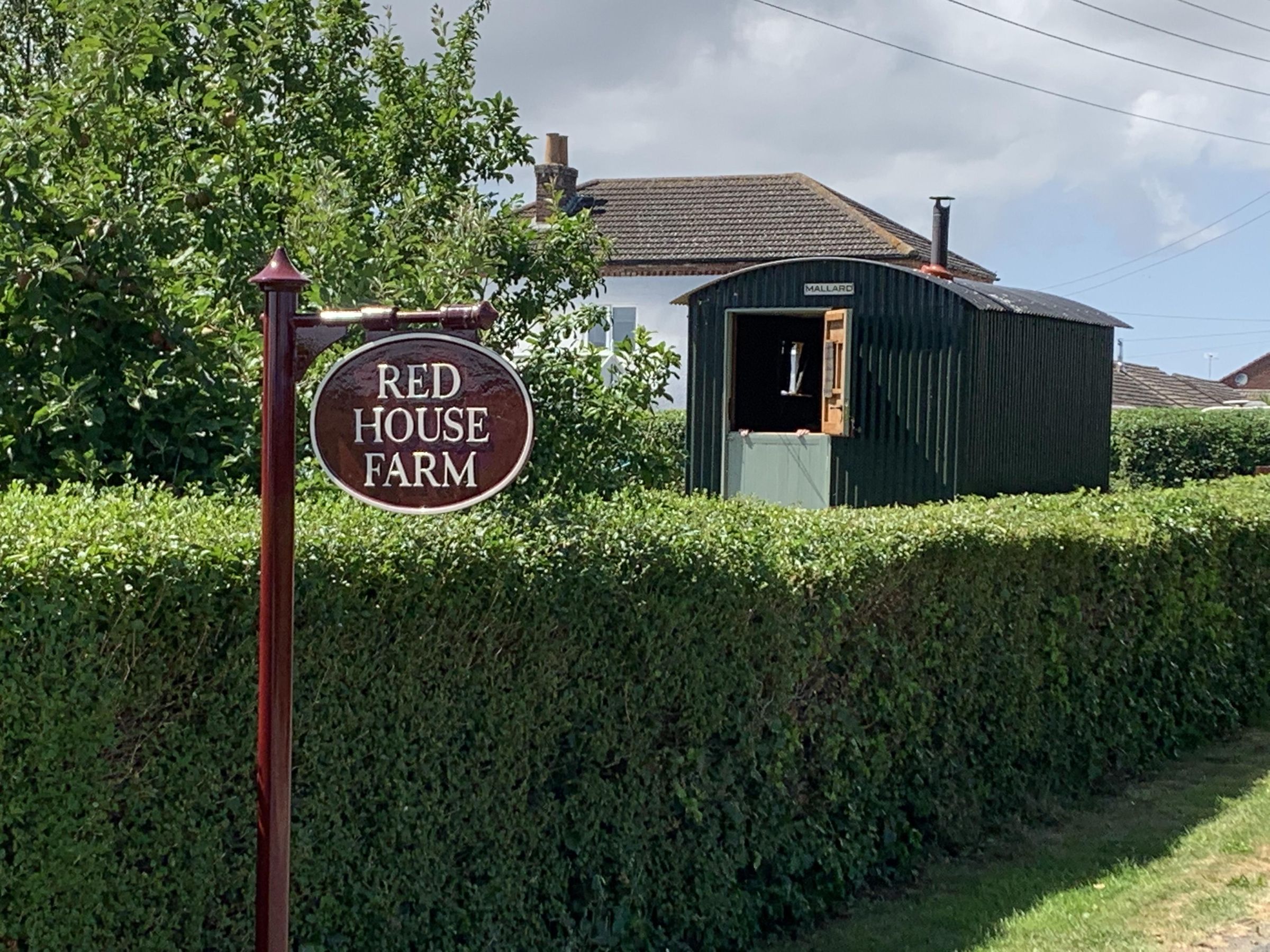 Self Build Shepherds Hut. Step by Step With Photos. Off Grid Living ...