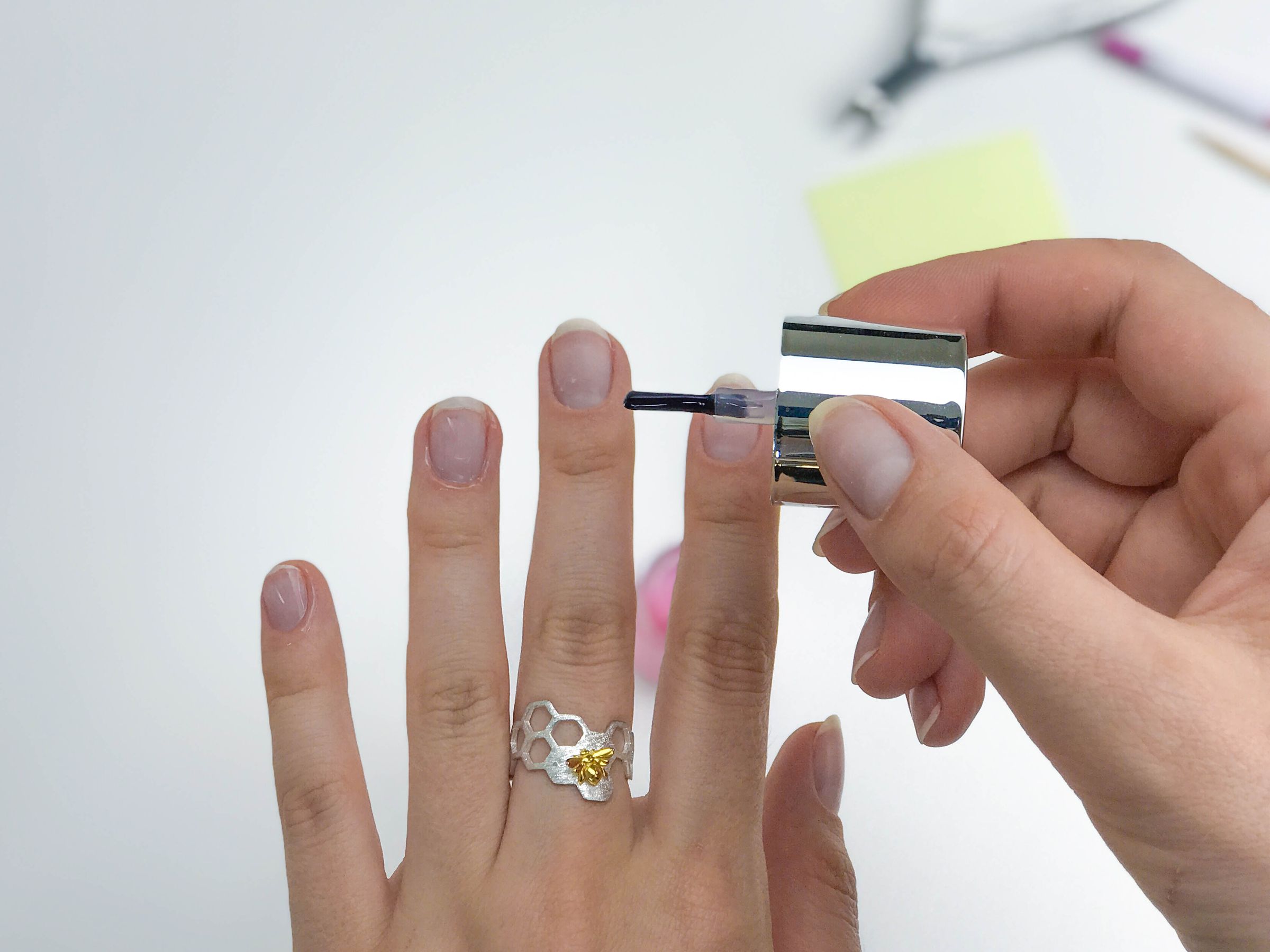 Gel Polish Like a Pro at Home : 12 Steps (with Pictures) - Instructables