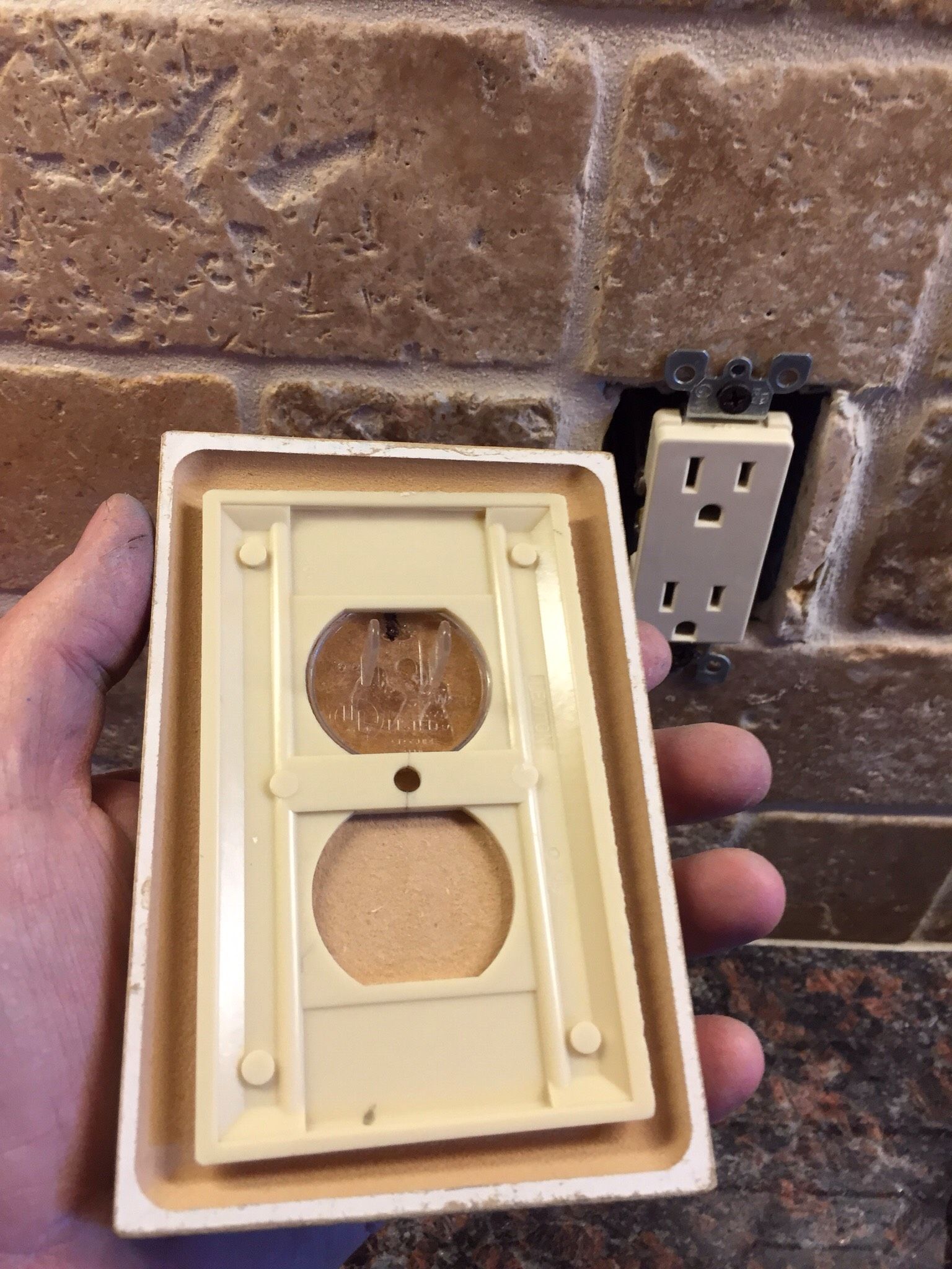 Artistic Decorative Outlet Cover : 7 Steps (with Pictures) - Instructables