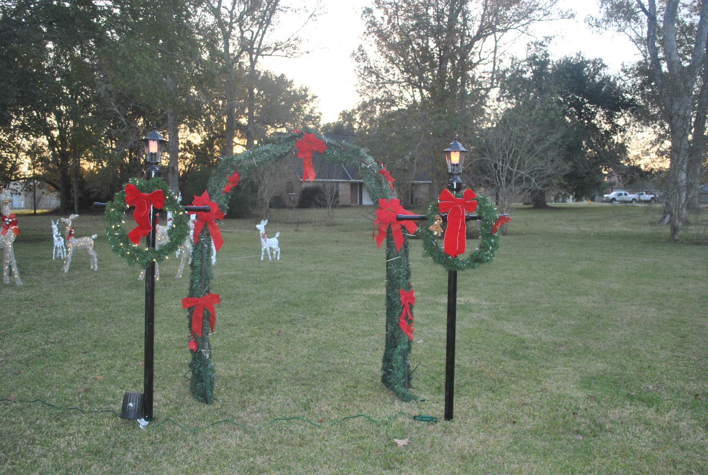 DIY Christmas Lamppost : 9 Steps (with Pictures) - Instructables