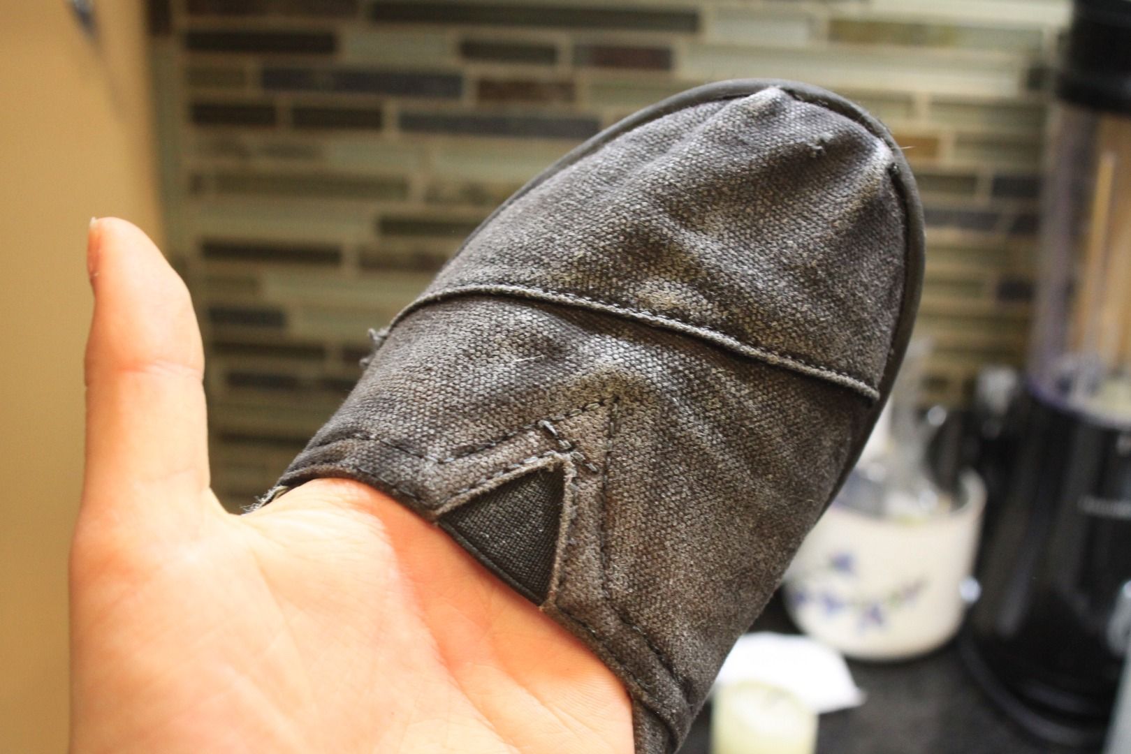 How to Make Any Shoe Waterproof! : 4 Steps (with Pictures) - Instructables