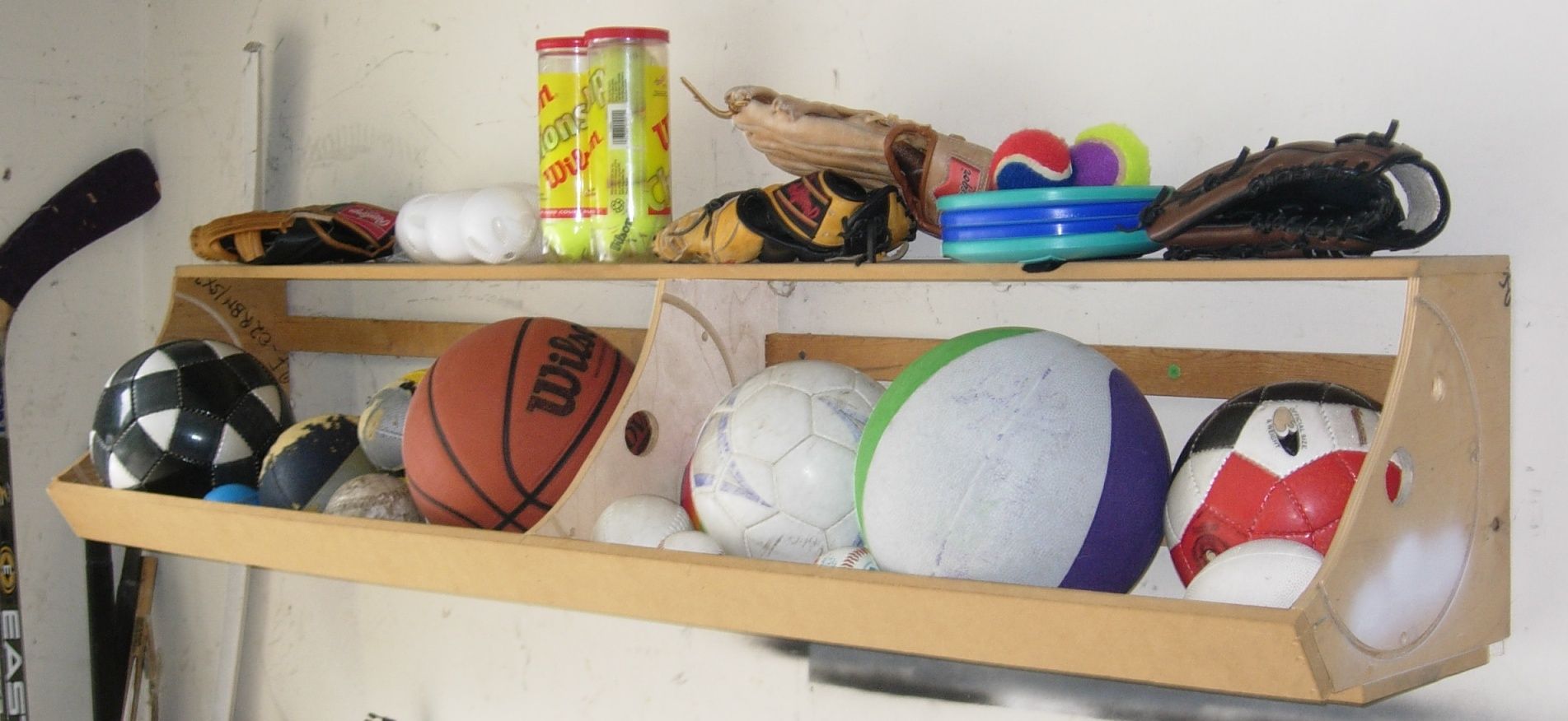 How to Build a Ball Bin Shelf : 5 Steps (with Pictures) - Instructables