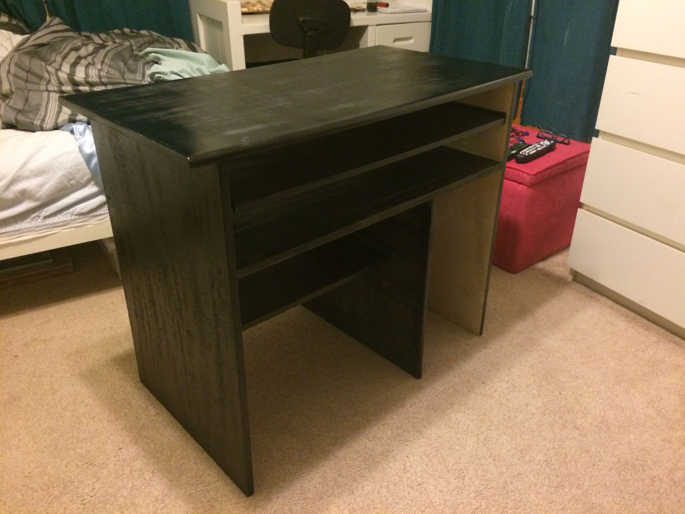 Computer Desk Flip : 5 Steps - Instructables