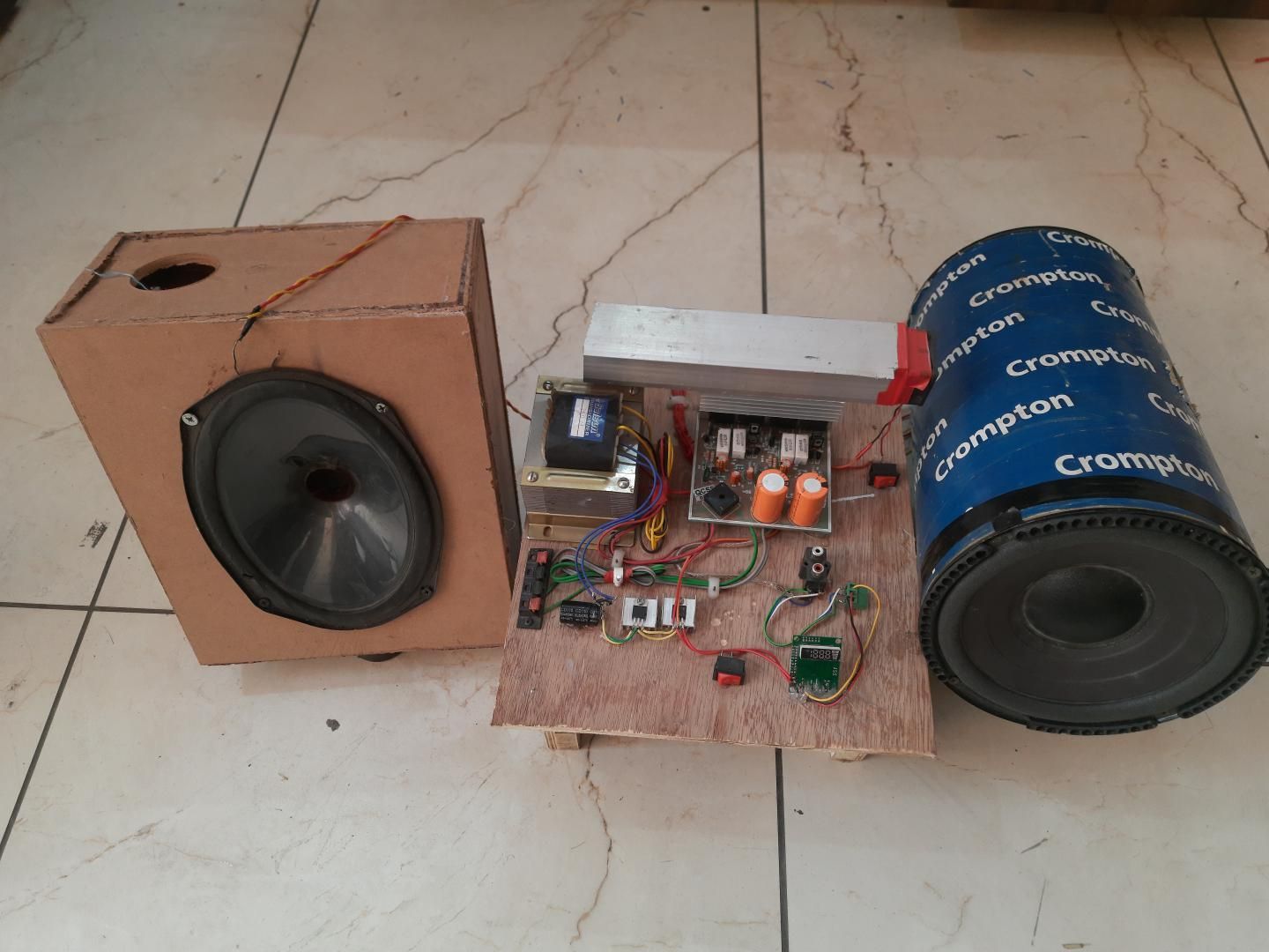 200 Watt Powerful Bass Boosted Stereo System With Bass Tube and Speaker ...