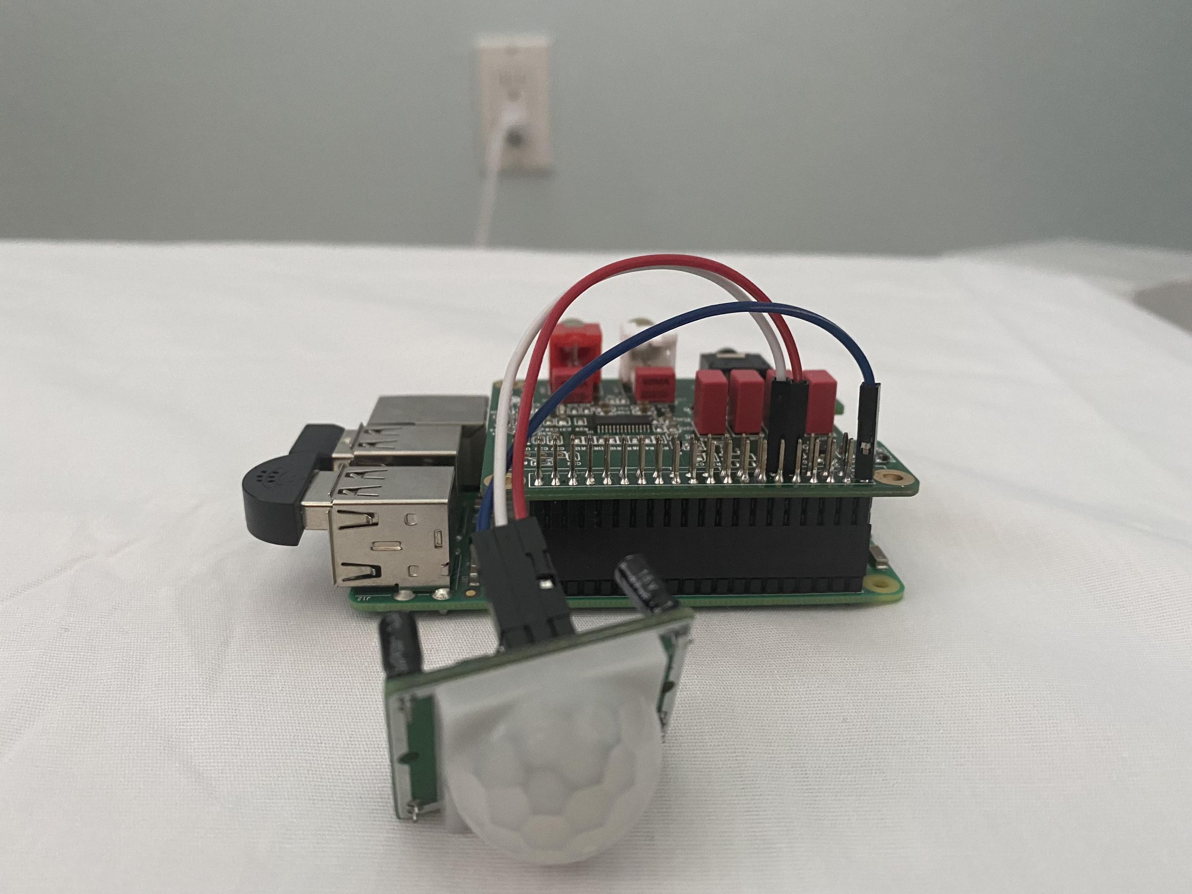 Smart Home Assistant With Motion Sensed Lamp and Temperature/Humidity ...