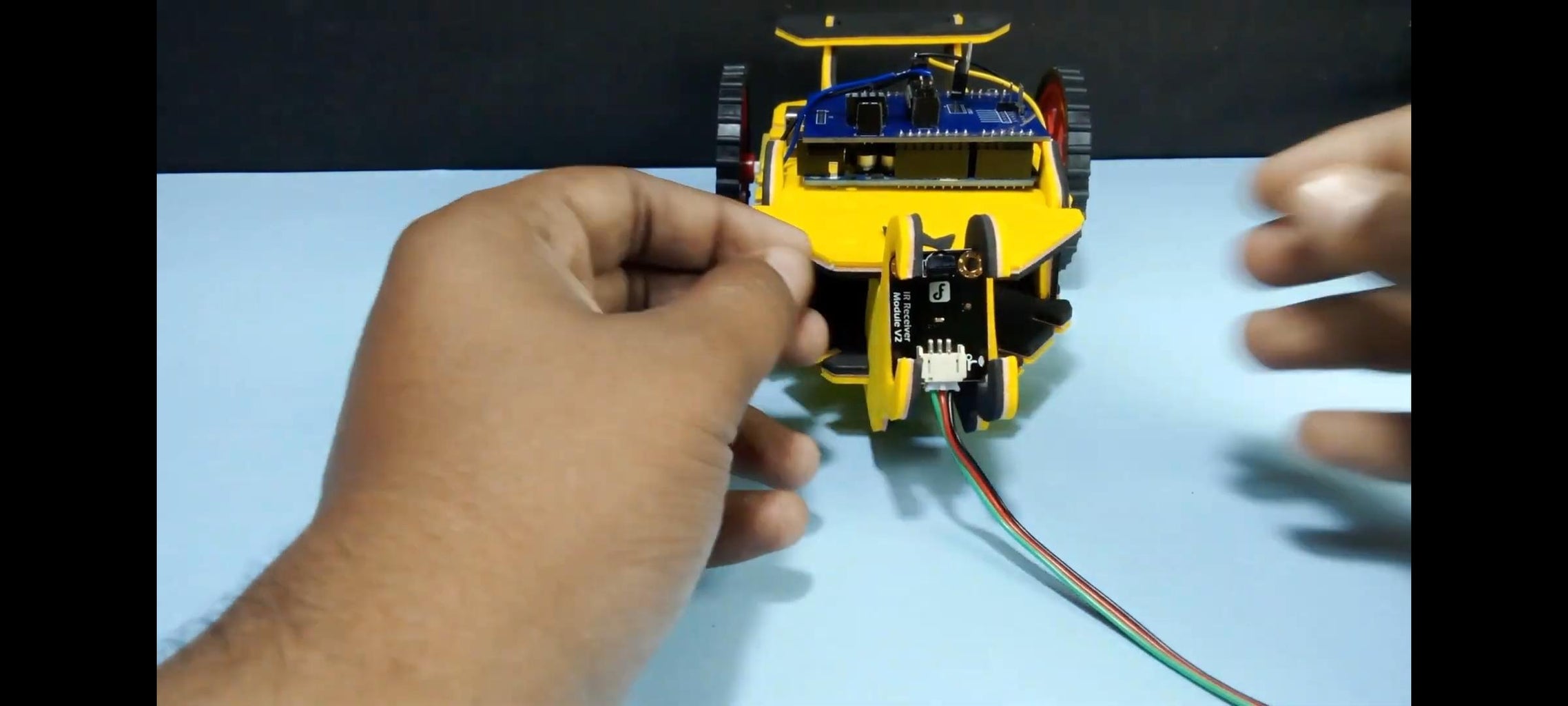 How To Make A Tv Remote Control Robot Car 7 Steps Instructables
