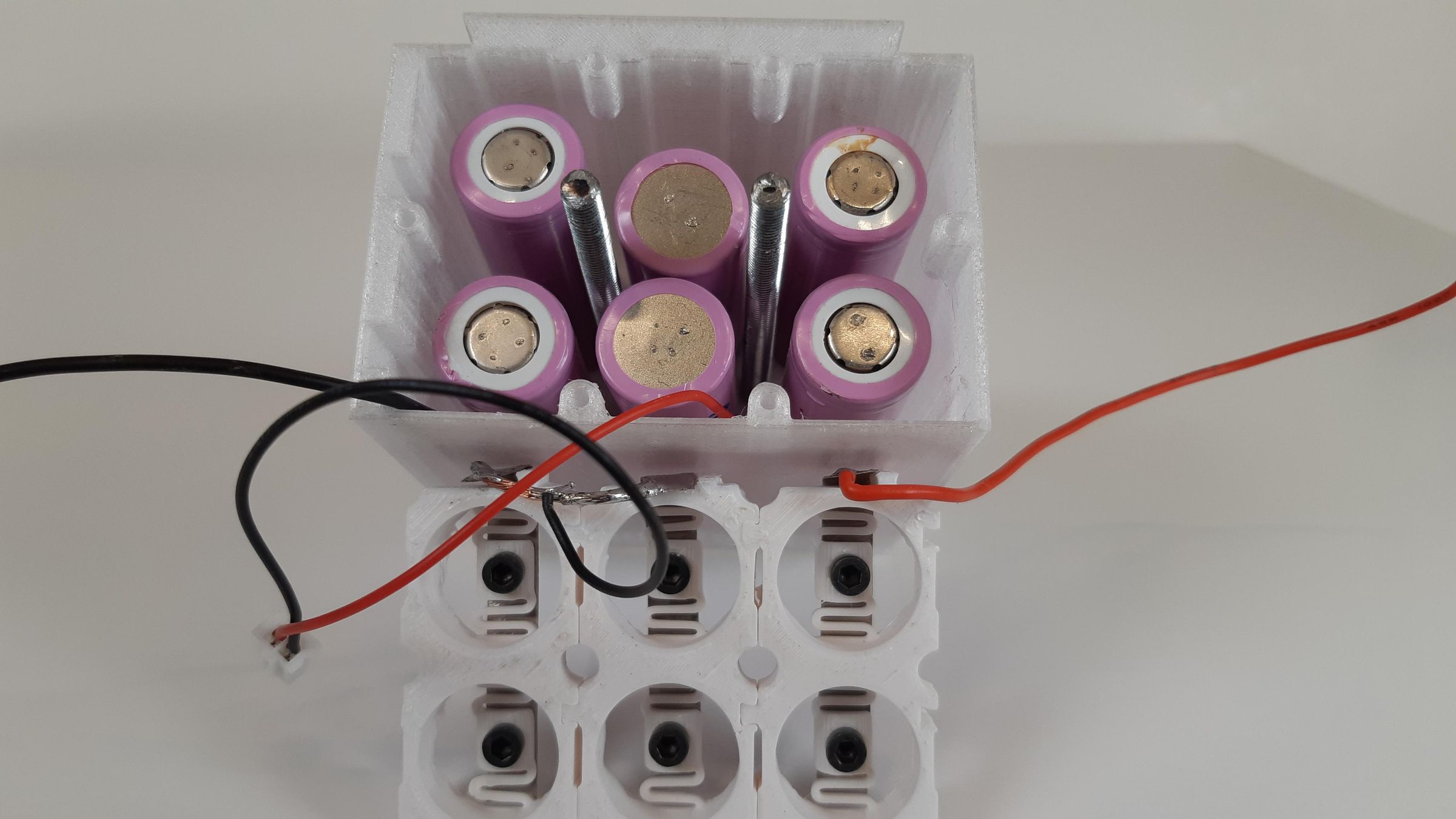 Weldless Lithium Battery Pack : 8 Steps (with Pictures) - Instructables