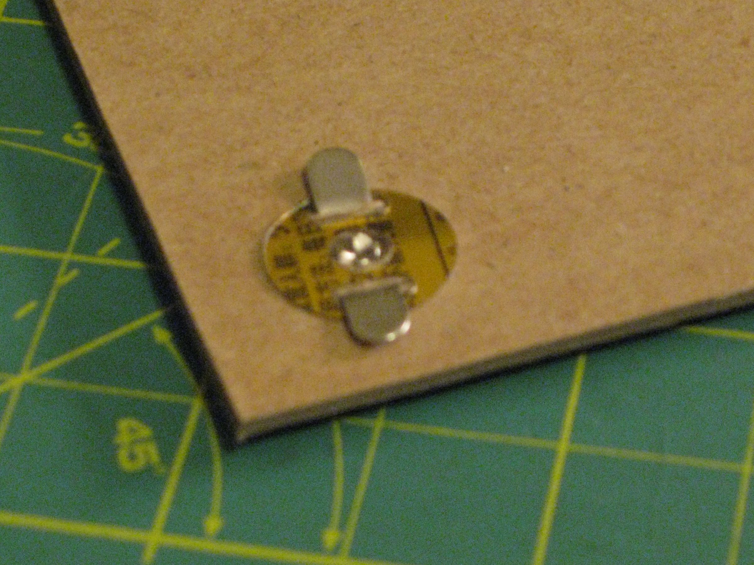 Kindle Cover W/ Magnetic Closure - Instructables
