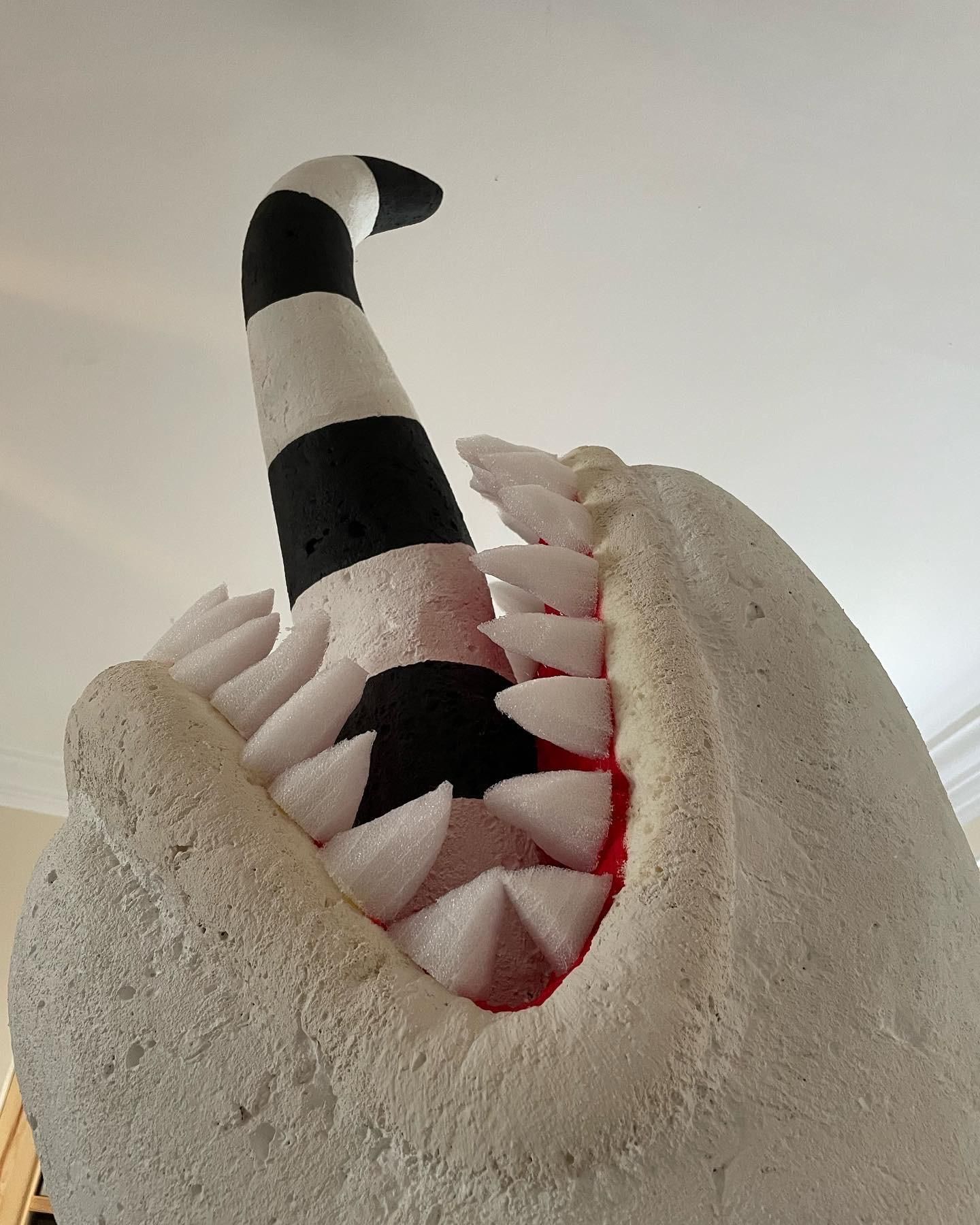 Beetlejuice Sandworm : 11 Steps (with Pictures) - Instructables