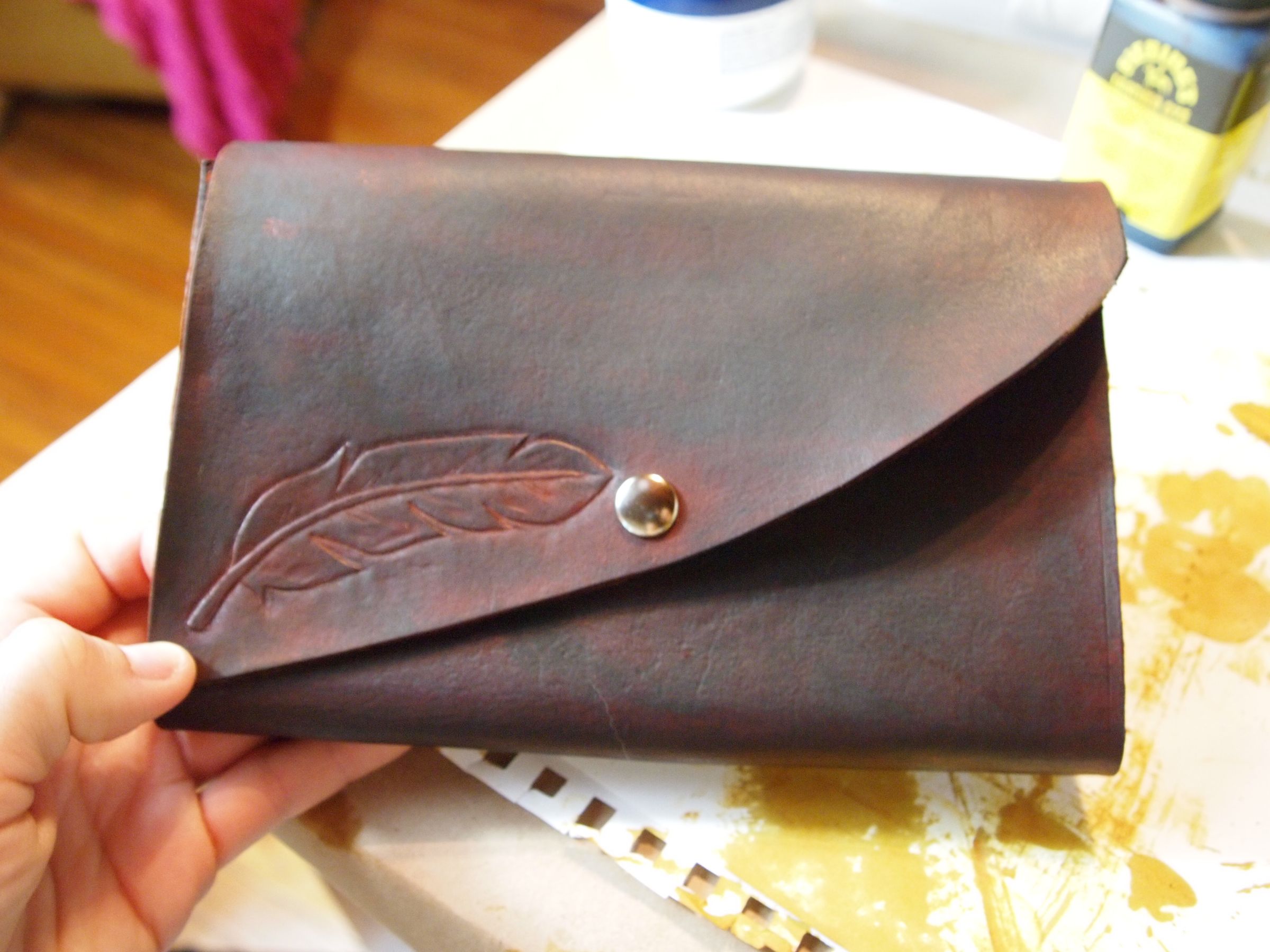 DIY Leather Tablet Case : 8 Steps (with Pictures) - Instructables