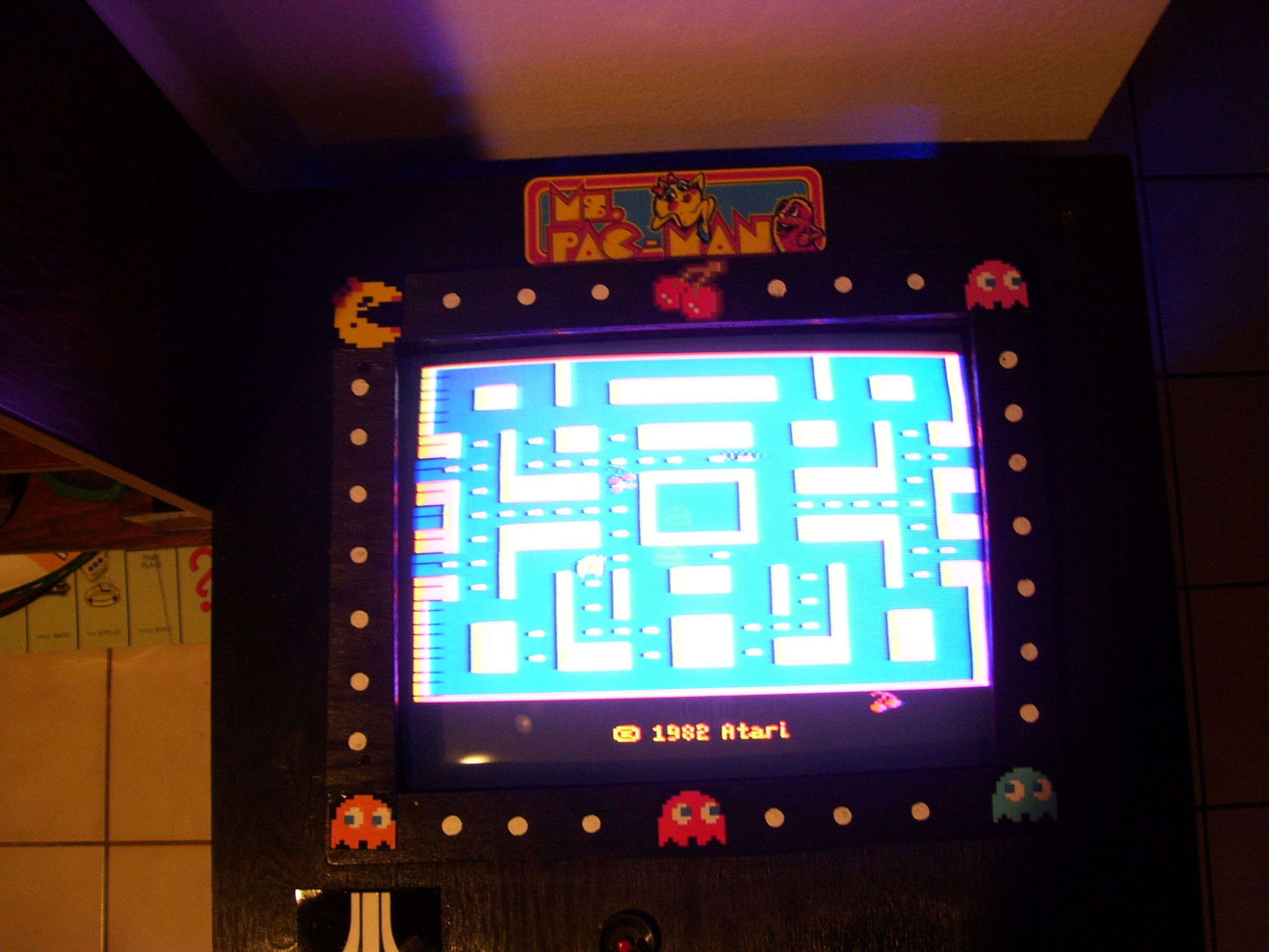 Ms. PacMan Arcade Machine (HOMEMADE) - Instructables