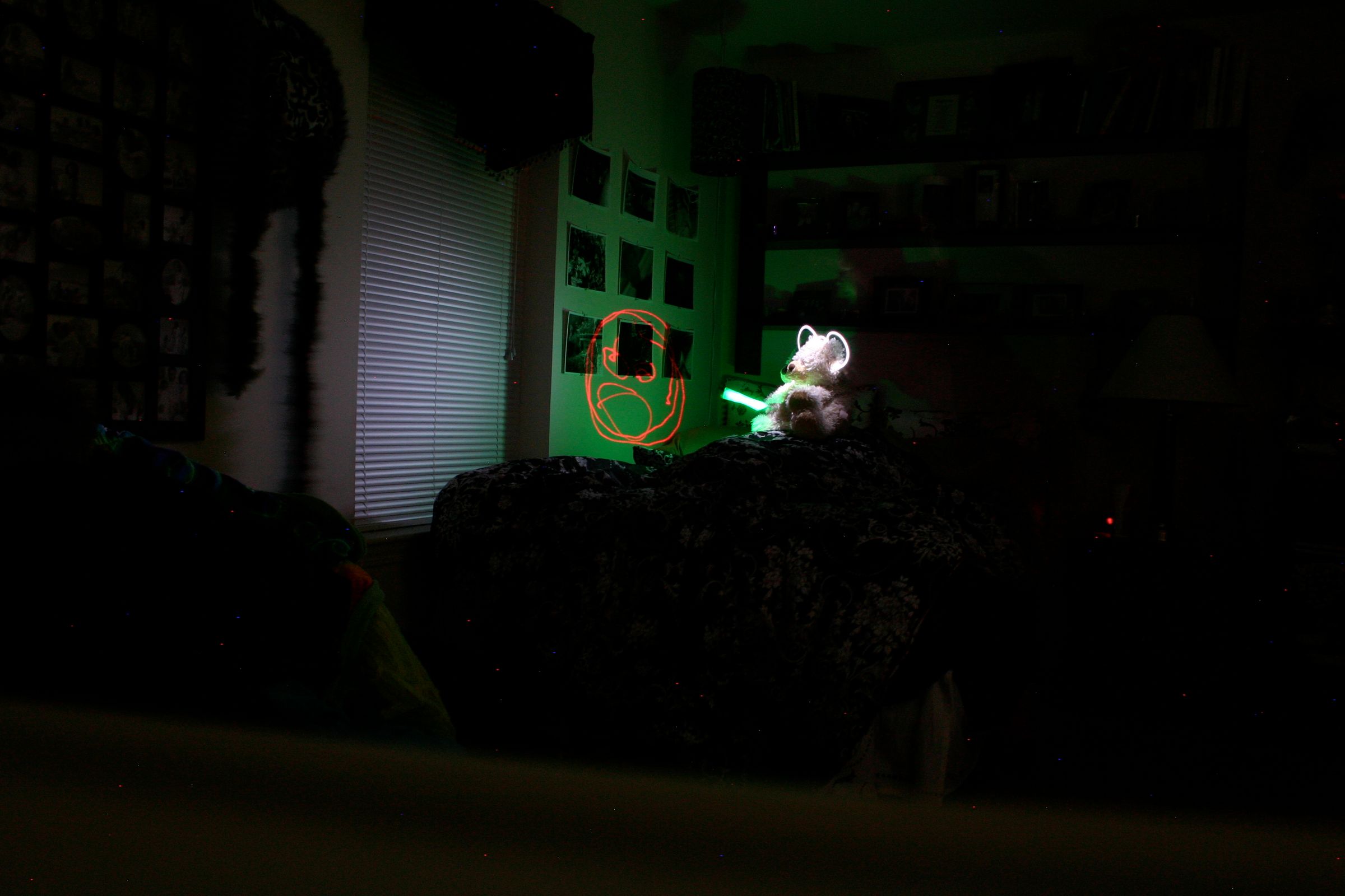 How to Create a Light Stop Motion Video : 4 Steps - Instructables