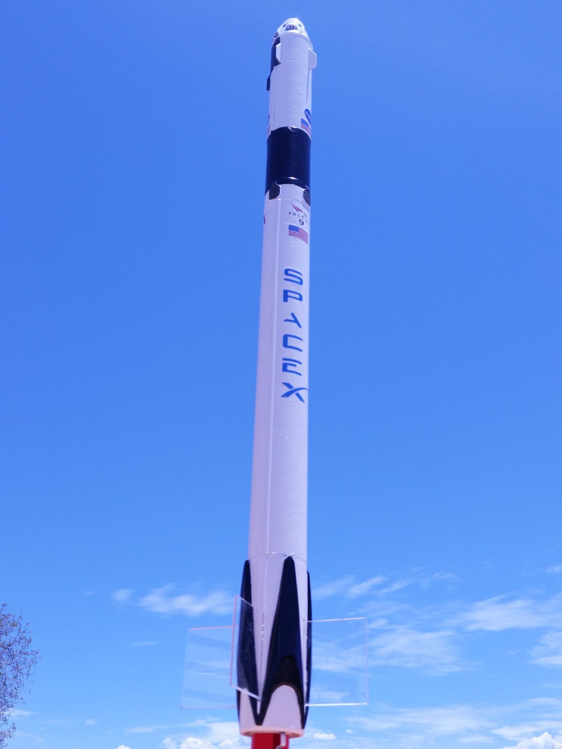 Building a Flying SpaceX Dragon : 4 Steps - Instructables