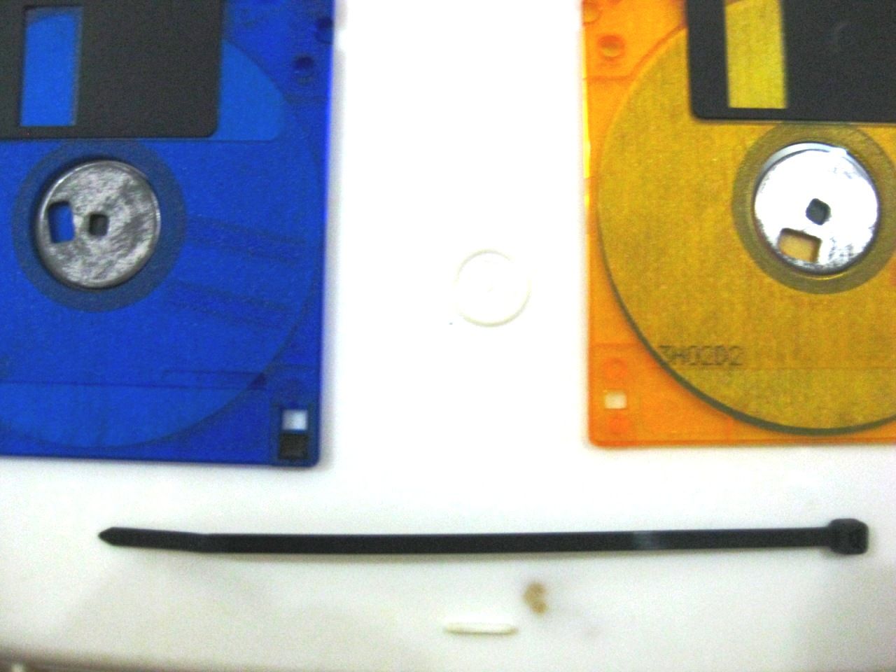 Colorful Floppy Disk Box : 3 Steps - Instructables