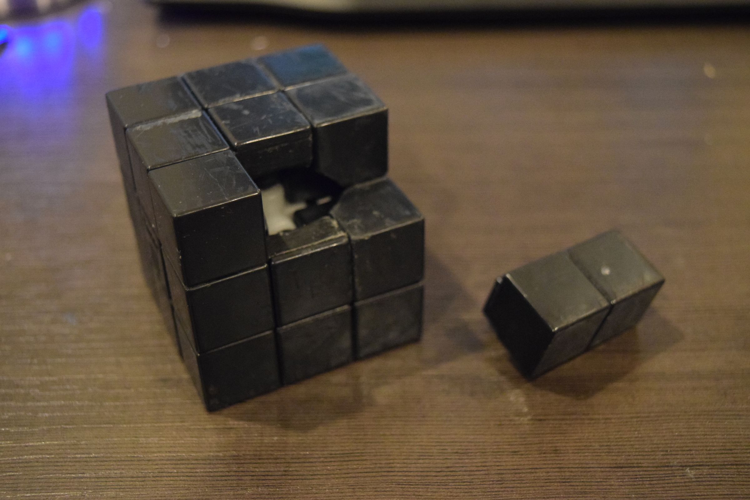 Bandaged Rubik's Cube : 9 Steps (with Pictures) - Instructables