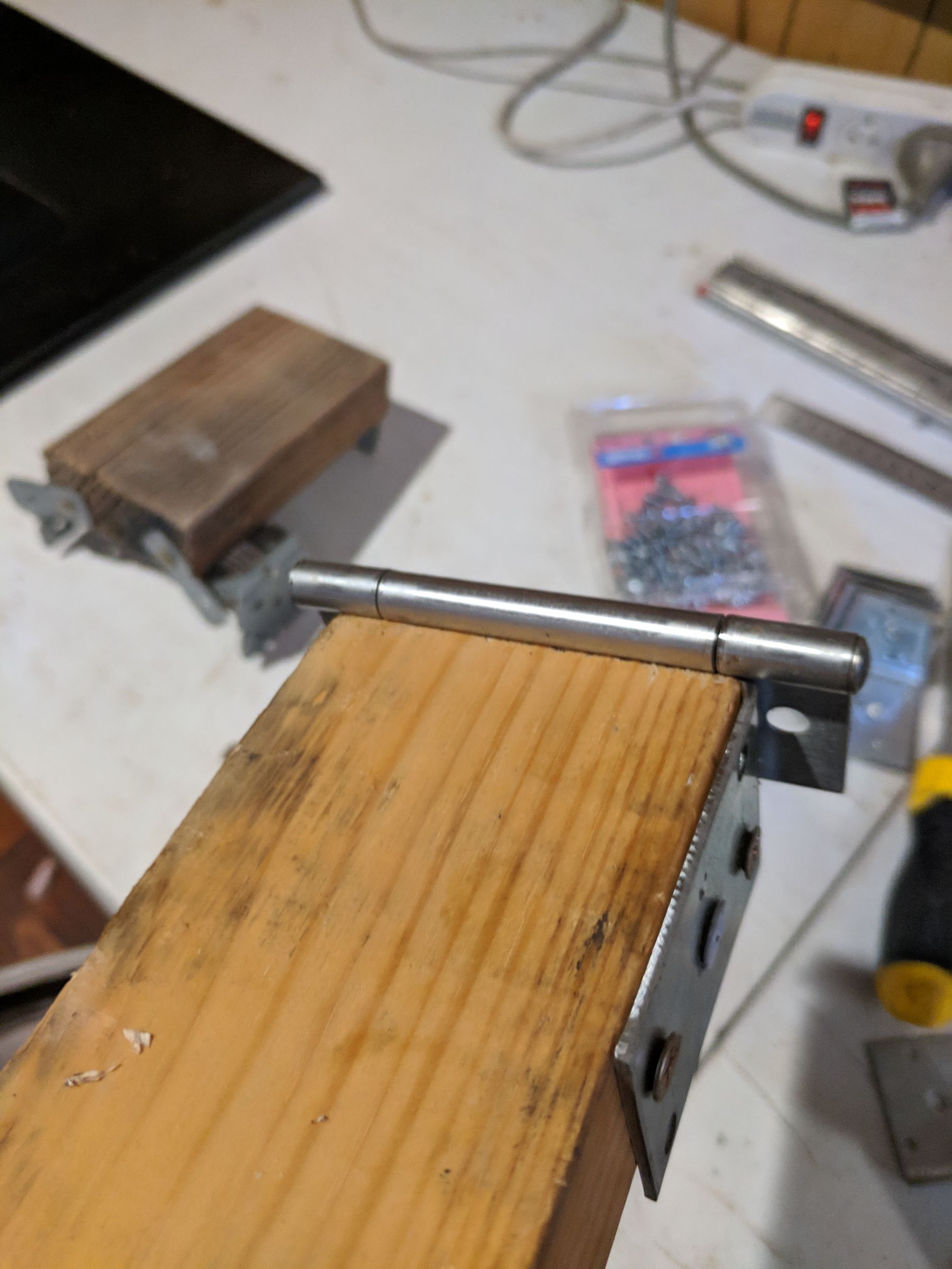 Build an Adjustable Triple Monitor Stand : 6 Steps - Instructables