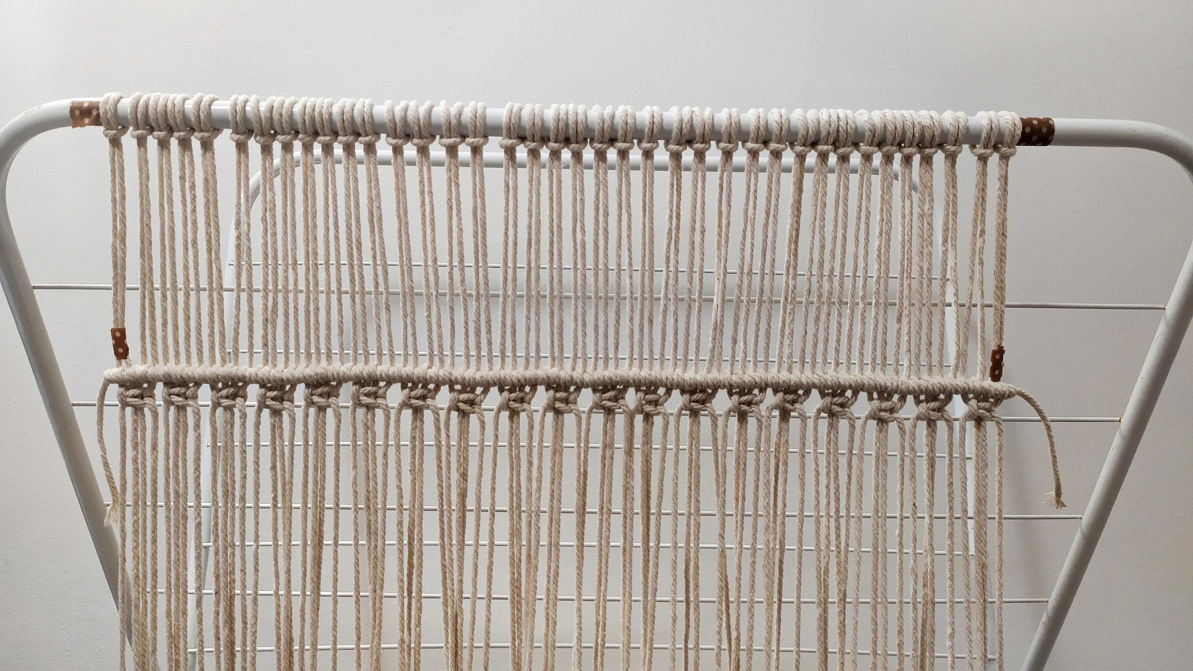 How to Make a Bohemian Macrame Rug : 14 Steps (with Pictures ...