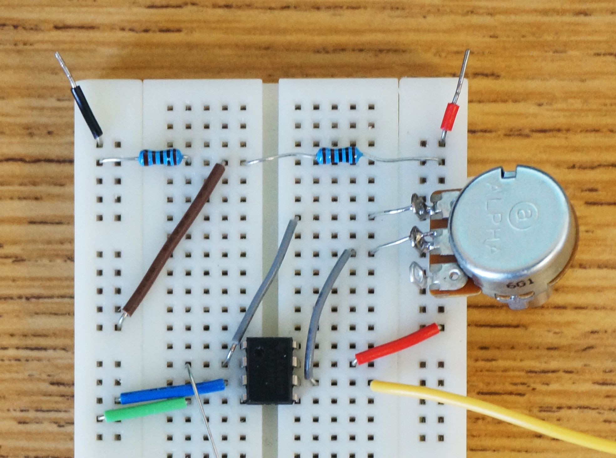 Noise Cancelling W/ 741 Inverting OP-AMP : 6 Steps - Instructables