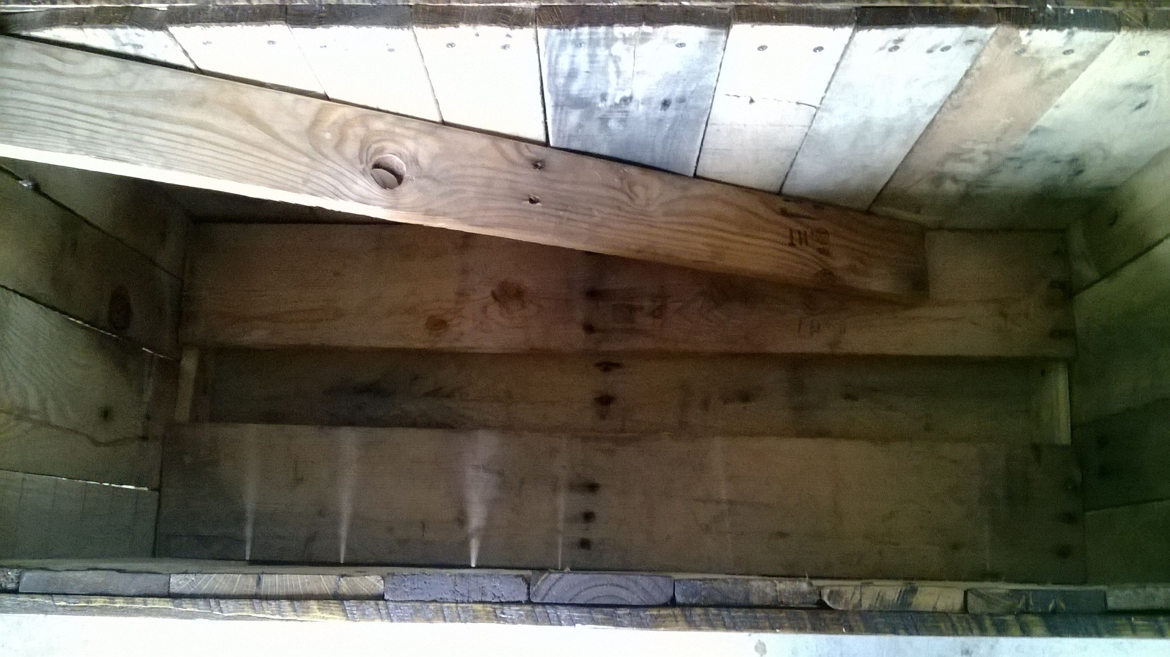 False Bottom Trunk From Reclaimed Wood (Pallets) : 7 Steps (with ...