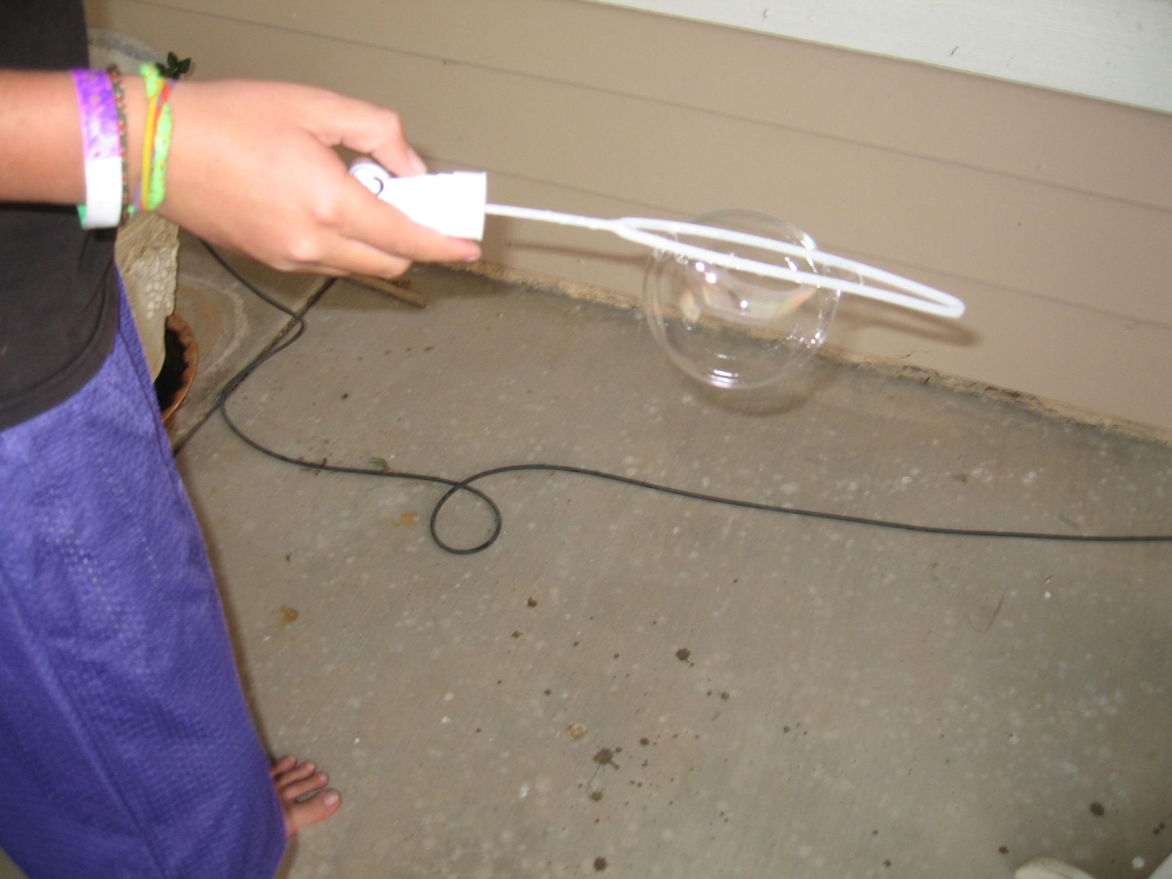 How to Blow Bubbles in a Bubble : 5 Steps - Instructables