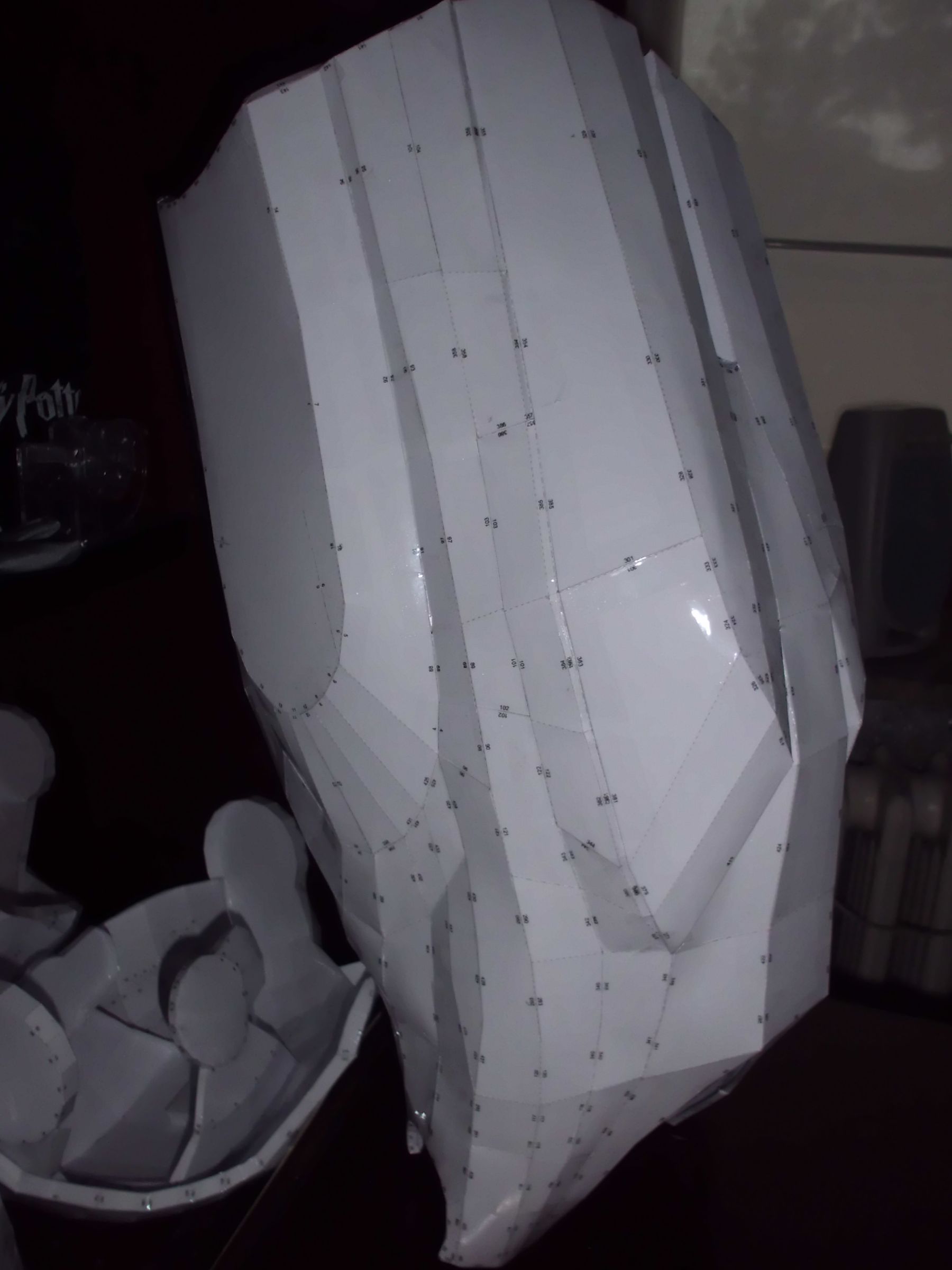 Iron Man Pepakura Paper Suit : 7 Steps - Instructables