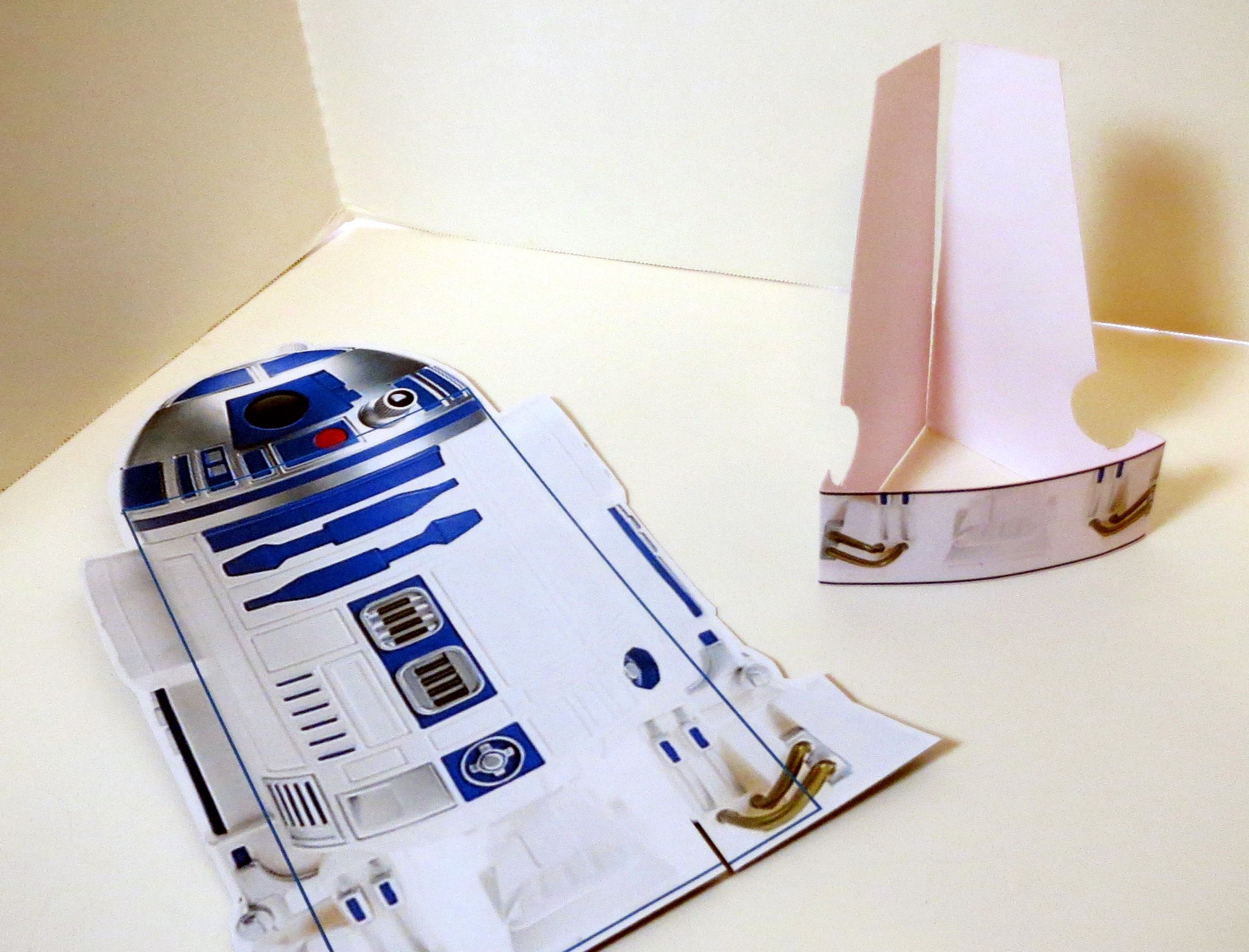 This Is the "Droid You've Been Looking For" Phone Stand : 5 Steps (with ...