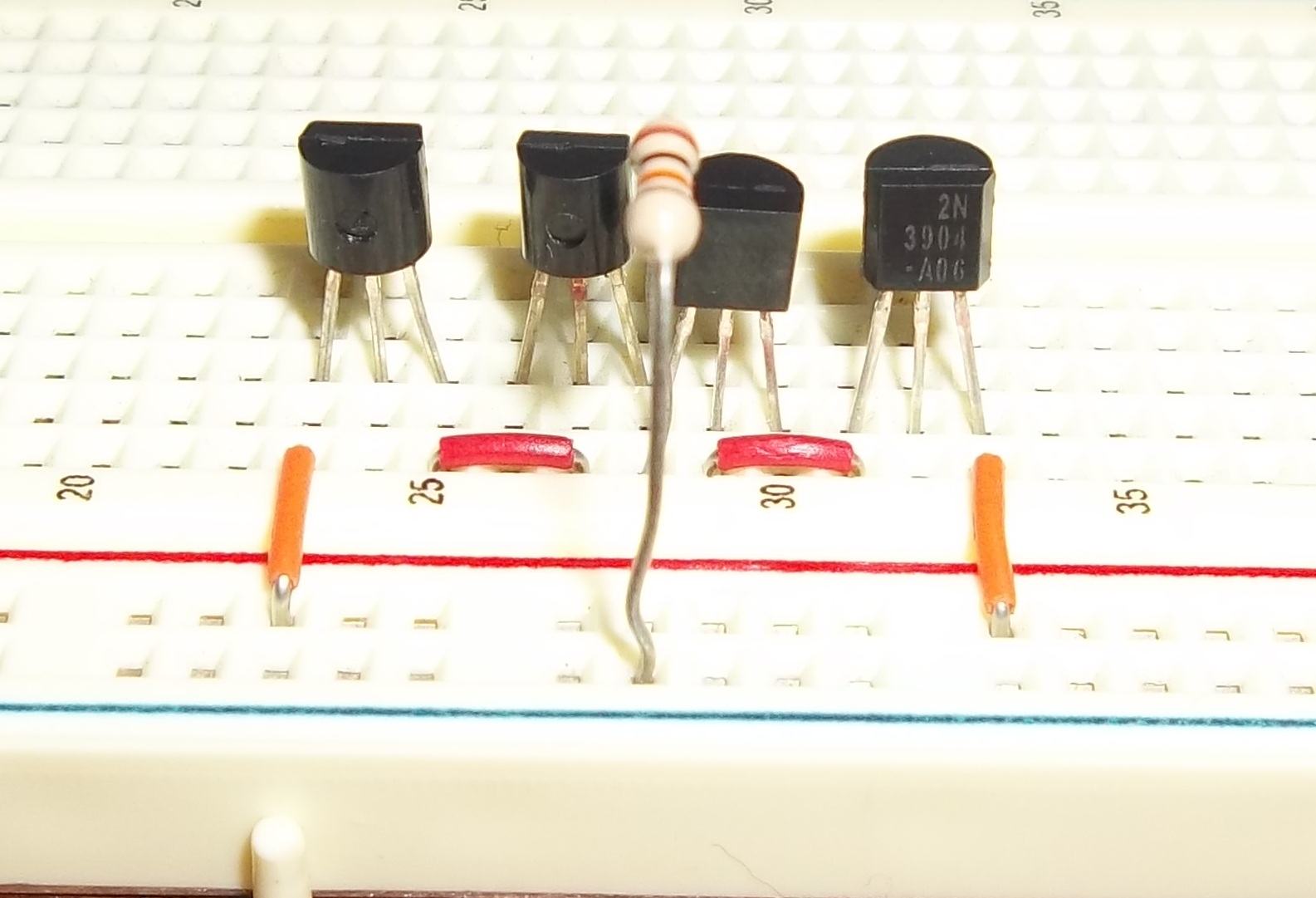 Build Your Own 555 Timer : 20 Steps (with Pictures) - Instructables