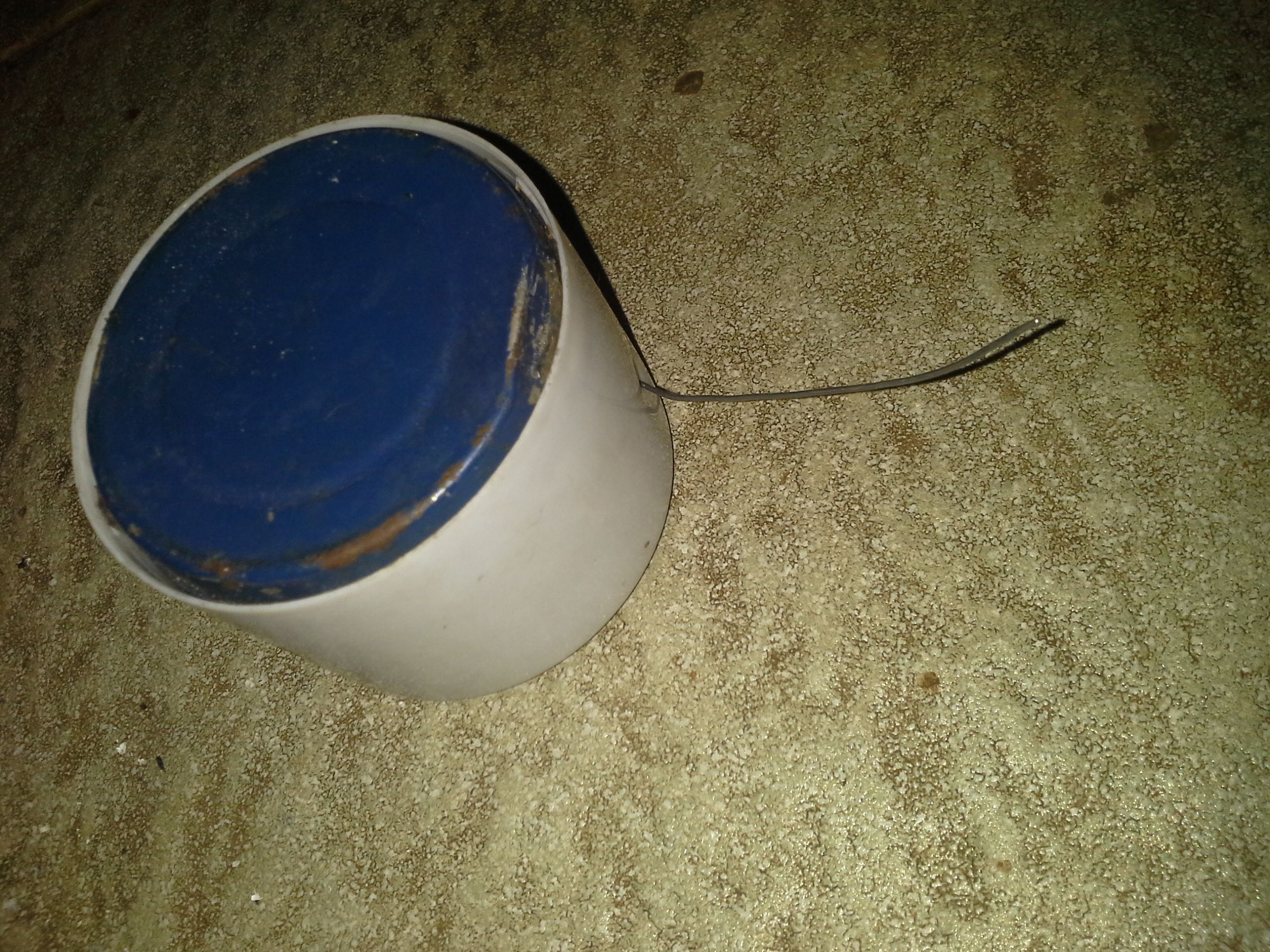 Soldering Tin Dispenser From Trash Item : 3 Steps - Instructables