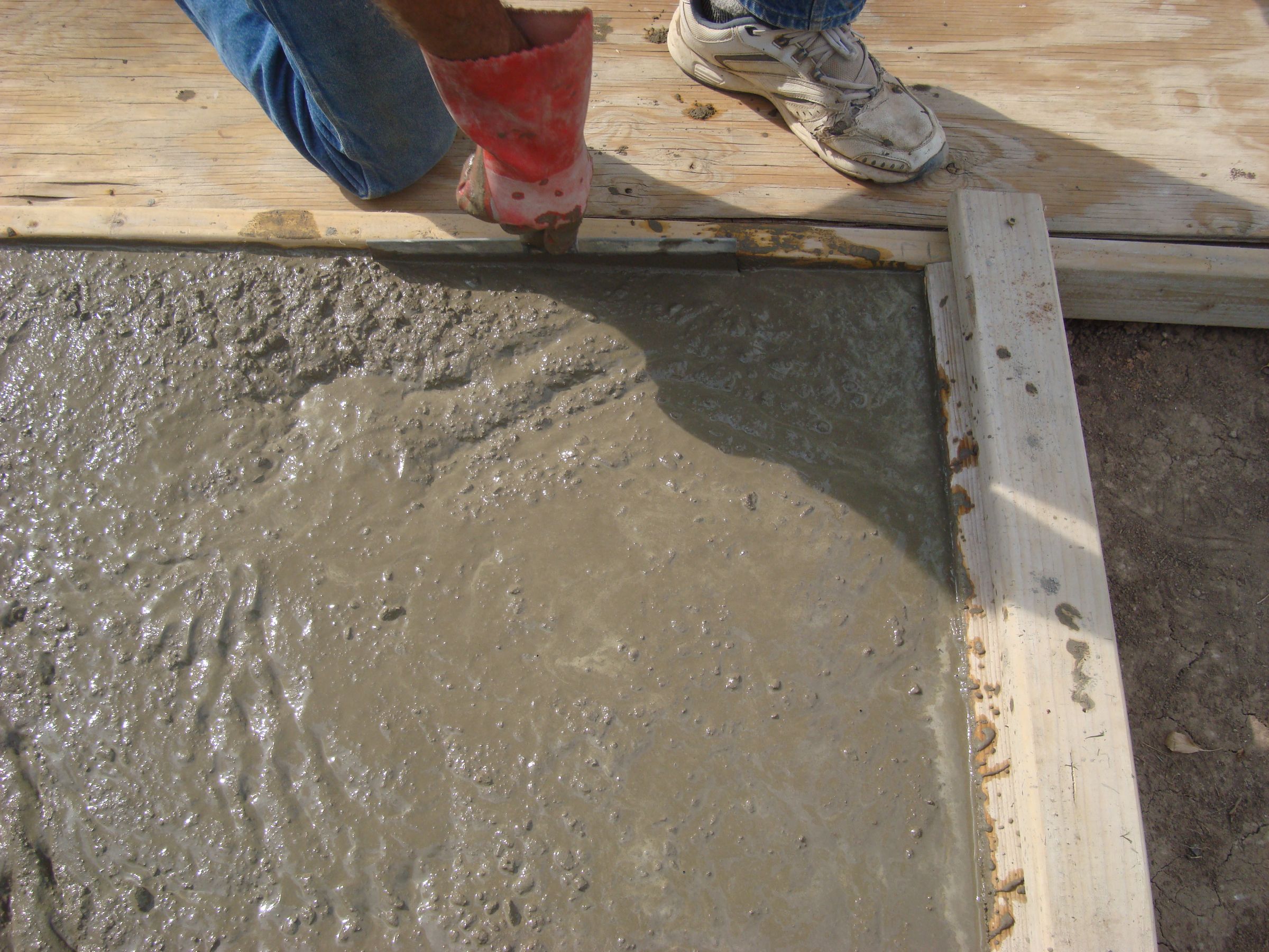 Concrete Sidewalk or Pavement : 20 Steps (with Pictures) - Instructables