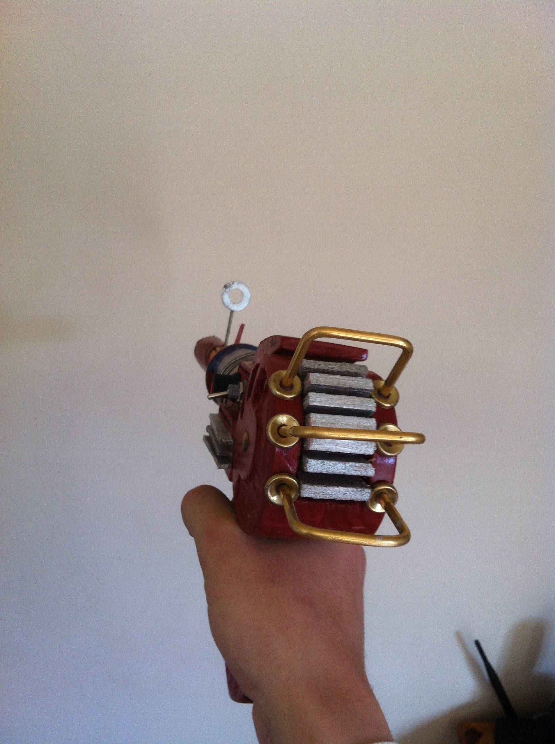 Call of Duty : Ray Gun : 9 Steps (with Pictures) - Instructables