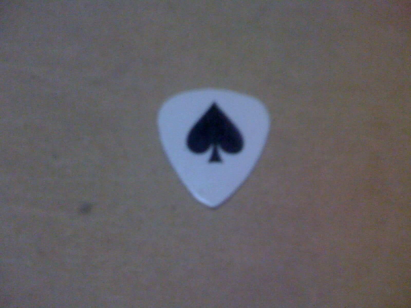 Spade Guitar Pick - Instructables