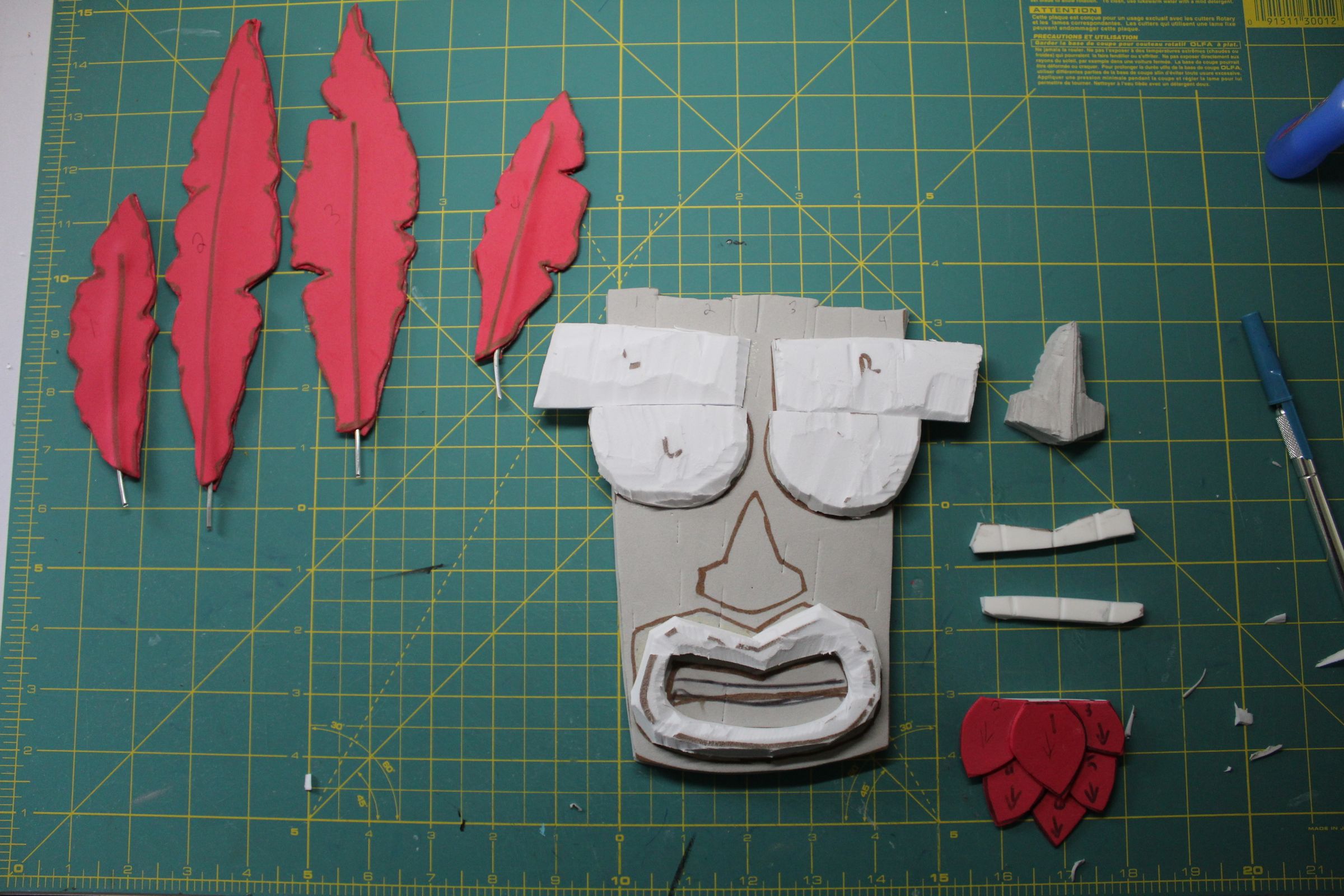 Aku Aku Mask From Crash Bandicoot : 9 Steps (with Pictures) - Instructables
