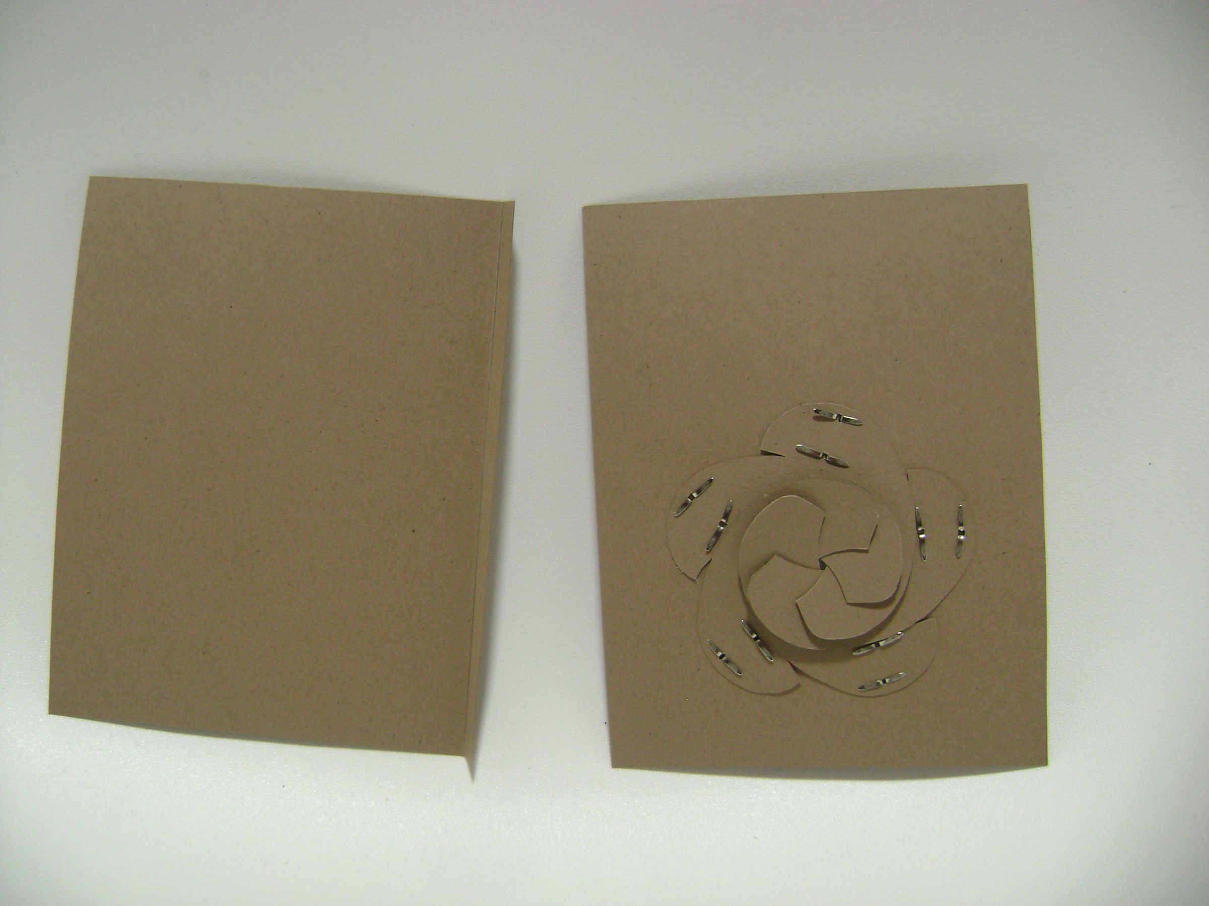 Mechanical Iris Greeting Card : 5 Steps (with Pictures) - Instructables