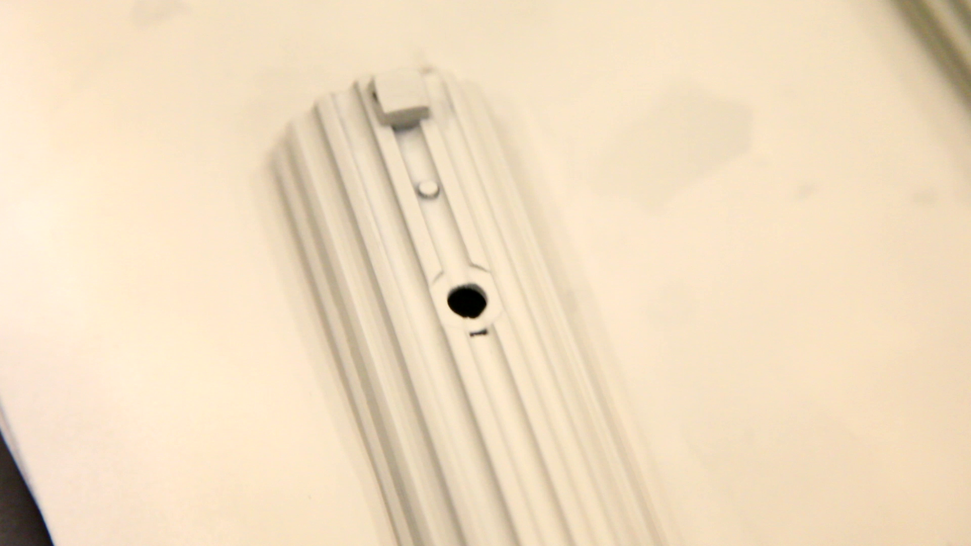 "Worlds Simplest" Neuralizer-build (Men in Black Memory Eraser) : 10 ...