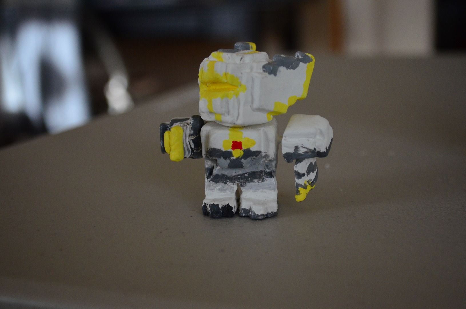 Voxellated Terraria - Silver Armor Player (Clay) : 8 Steps - Instructables