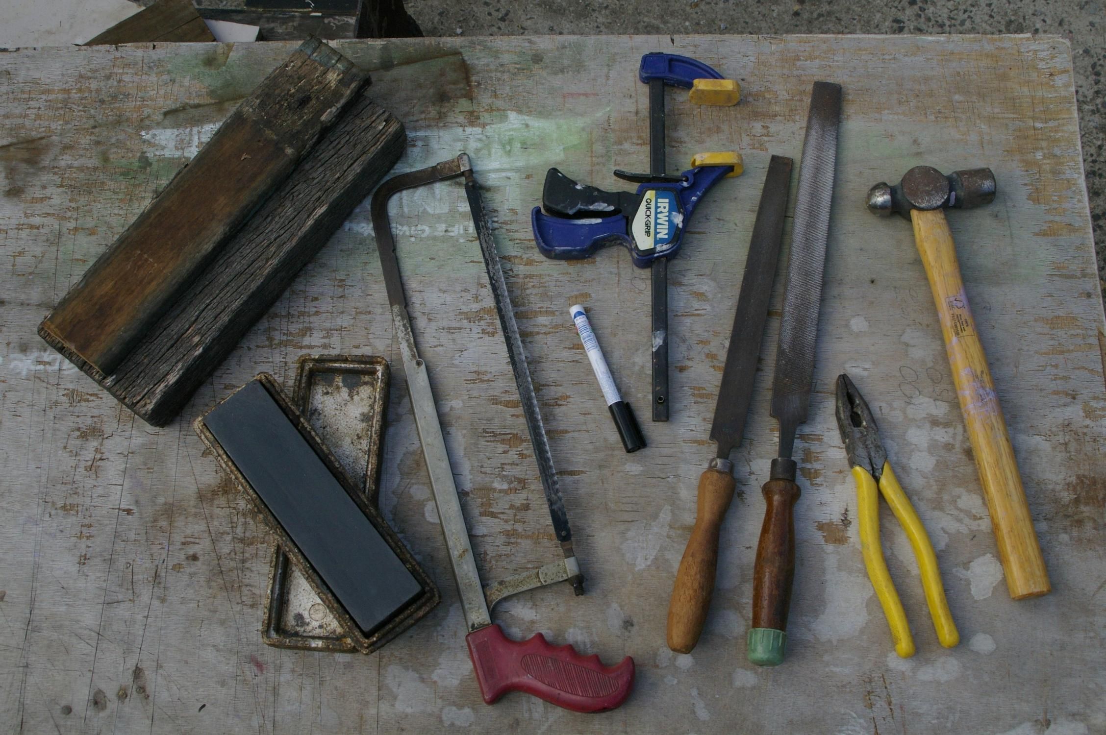 Homemade or Makeshift Tools to Make a Leather Pendant : 13 Steps (with ...