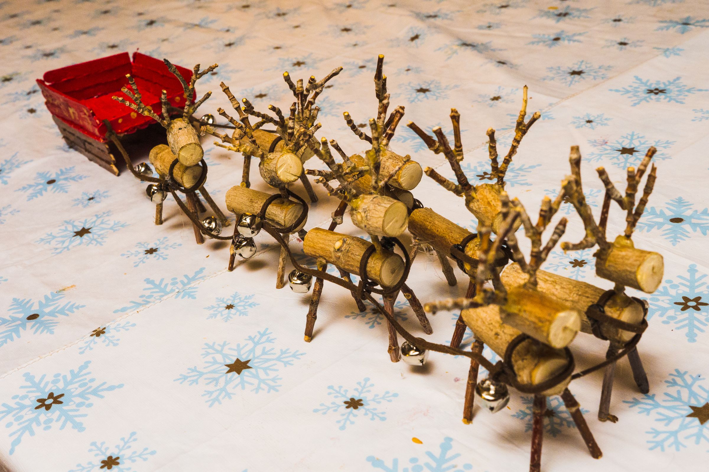 Miniature Wooden Reindeer and Sleigh : 7 Steps (with Pictures ...