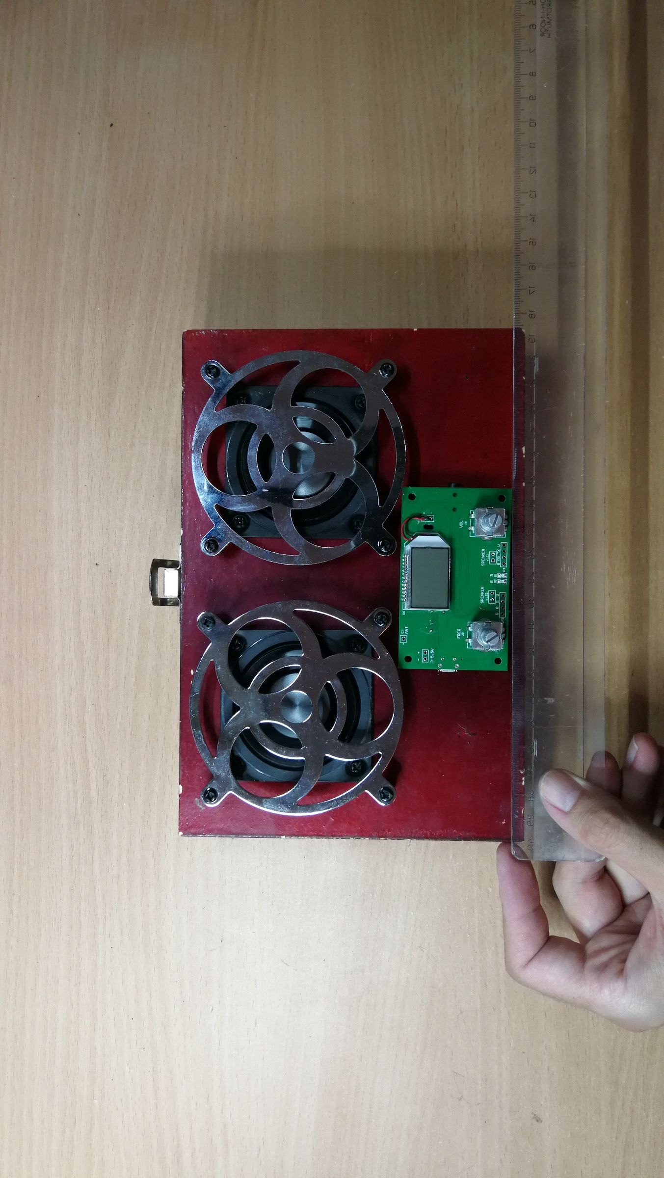 Simple DIY Retro Radio : 3 Steps - Instructables