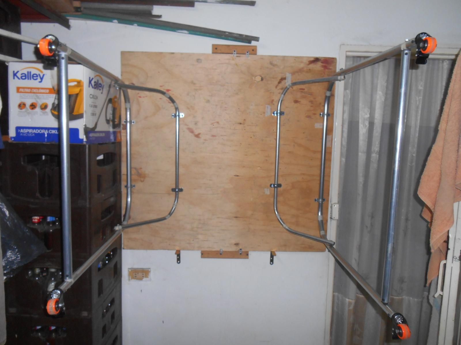 MESA PLEGABLE EMT : 24 Steps - Instructables