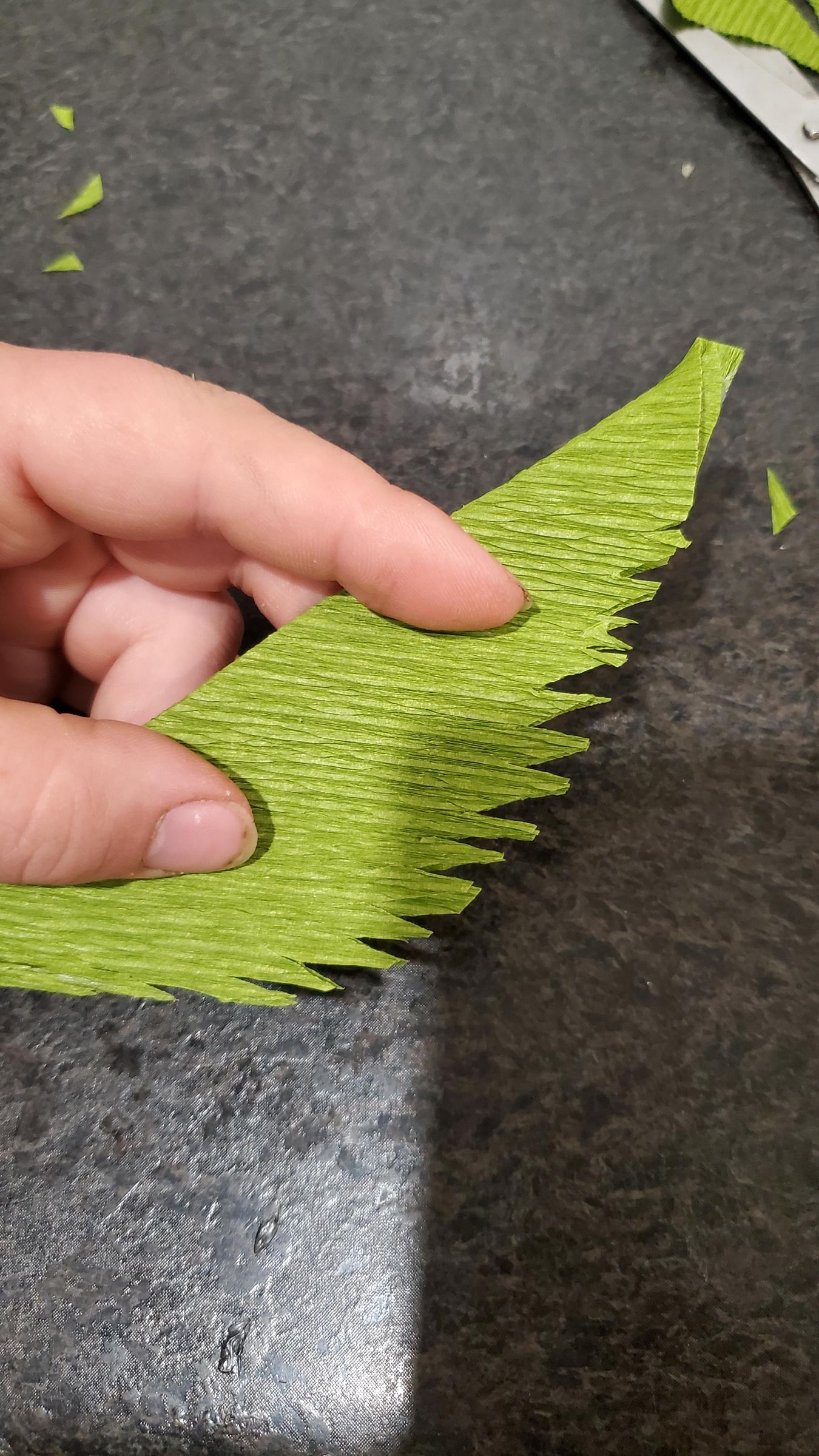 Crepe Paper Dahlia : 18 Steps (with Pictures) - Instructables