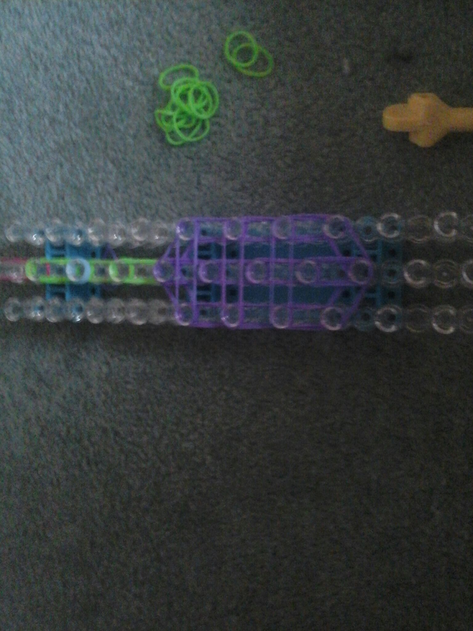 Rainbow Loom Turtle Charm : 6 Steps - Instructables