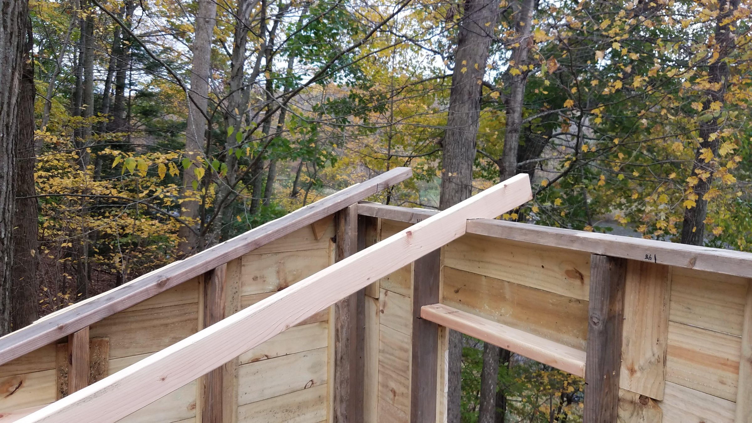 Pallet Man-shed, One-man Build, Walls and Roof Up . Part Four : 9 Steps ...