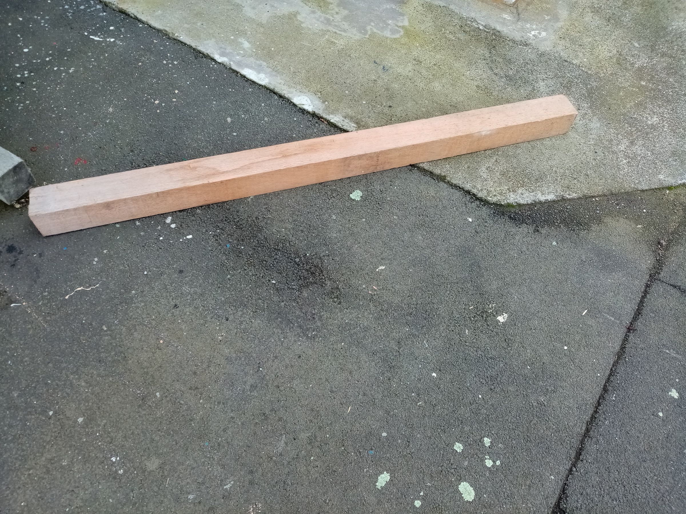 Simple Side Table From a Fence Post : 9 Steps (with Pictures ...